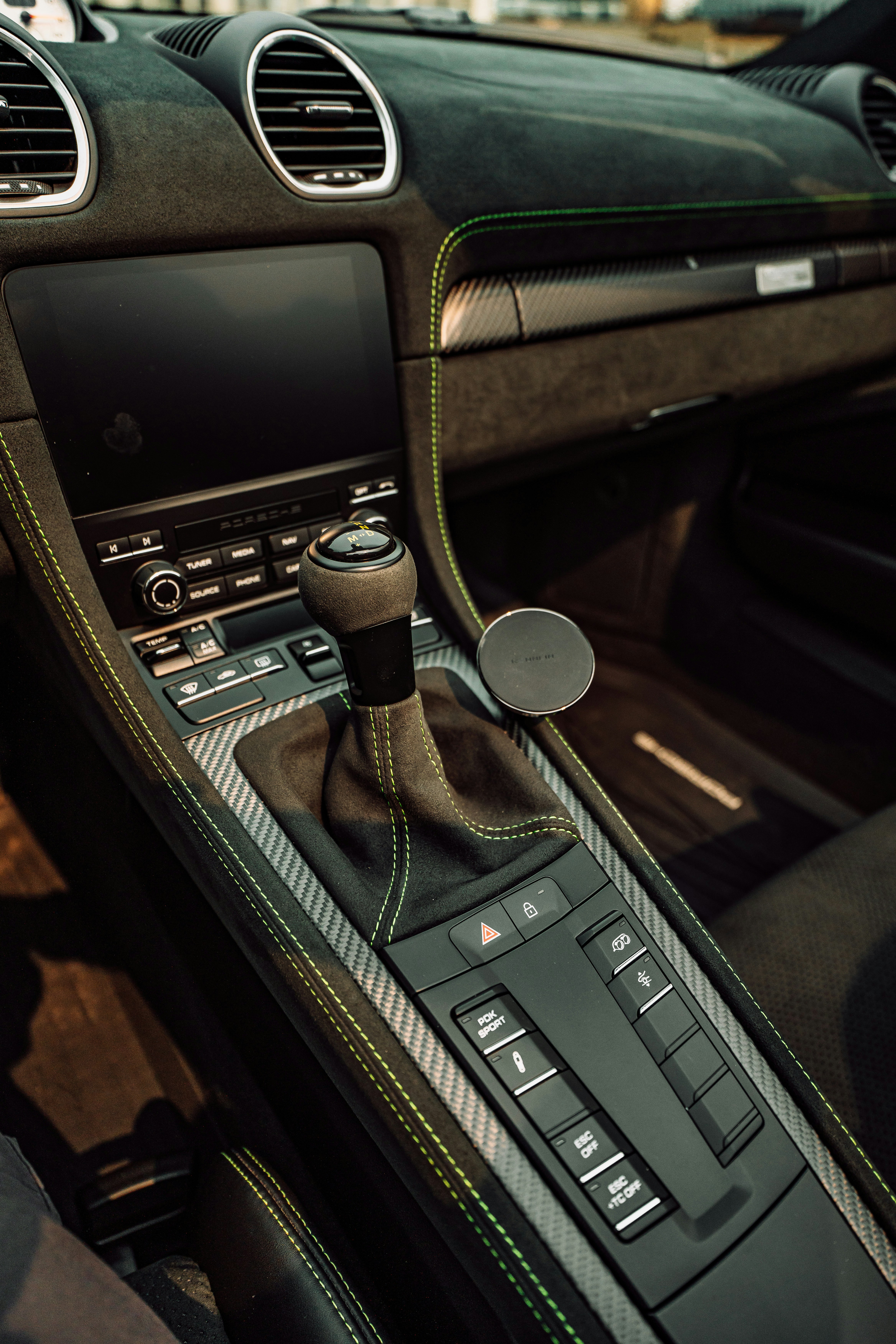 Luxuriously Tuned Cockpit: A Car Interior Center Console in Carbon Fiber