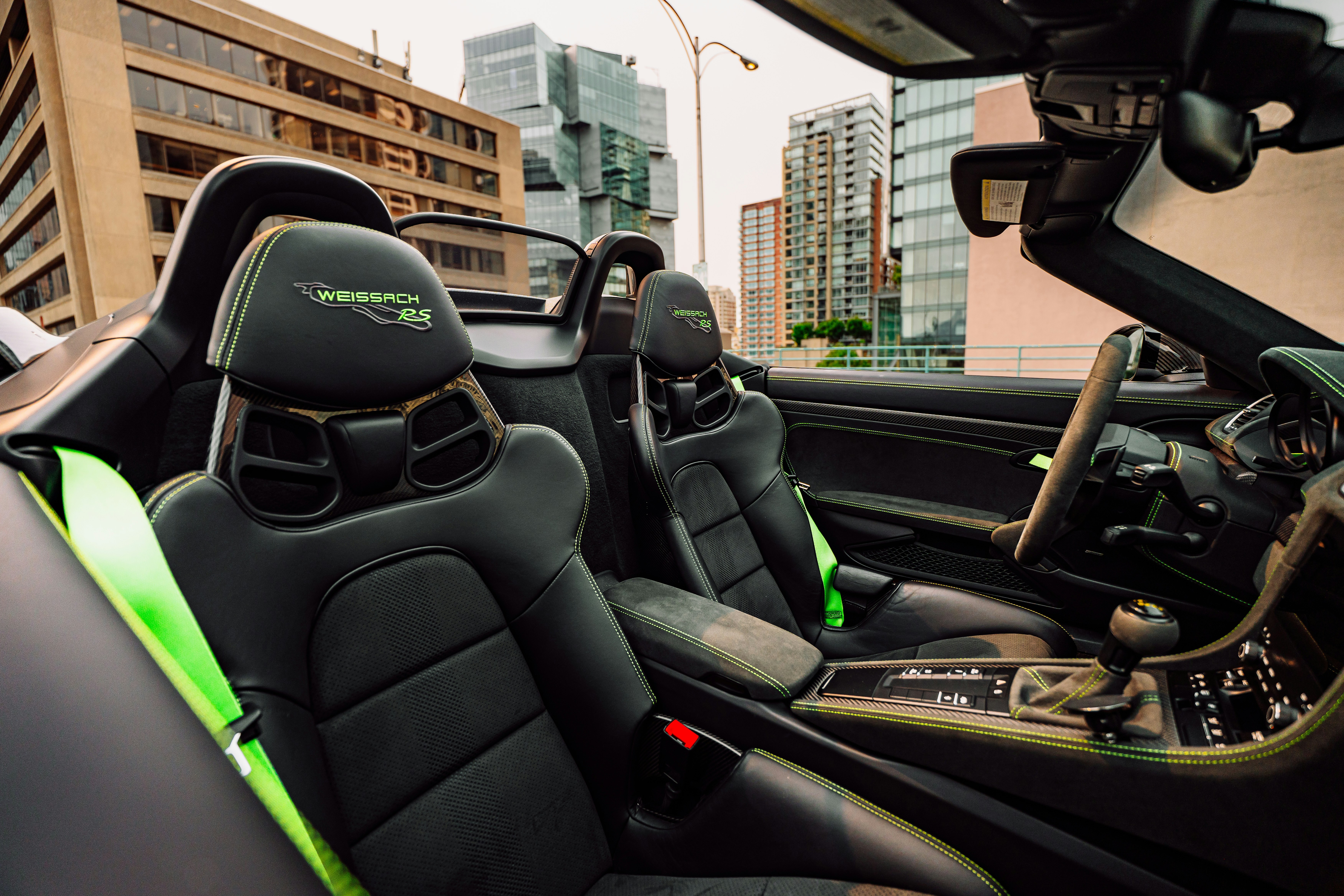 Venture in Carbon and Neon: A Twin-Seat Suite in a Convertible