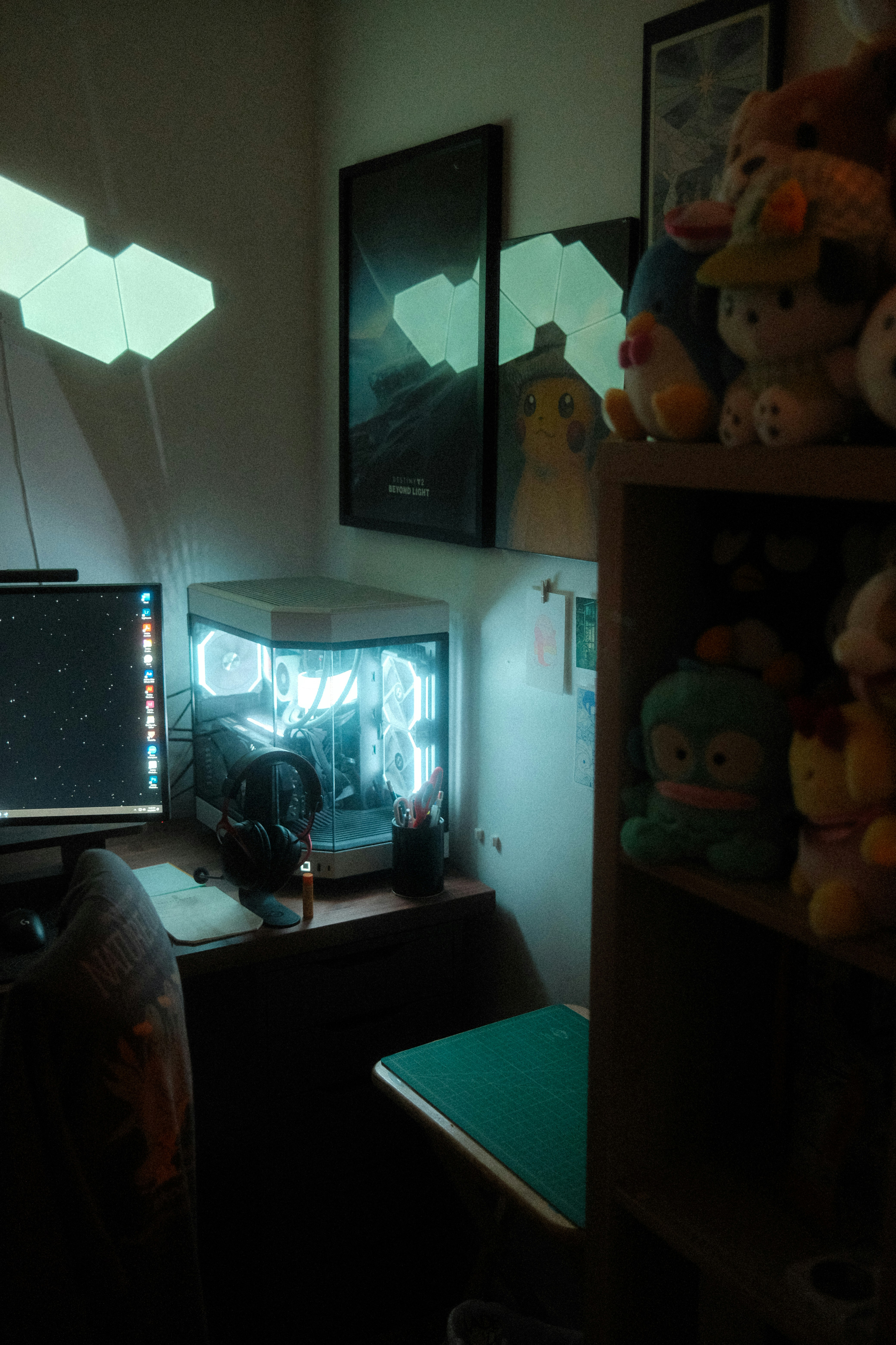 Neon-Blue Build: A Cozy Tech Nook Illuminated by PC Glow