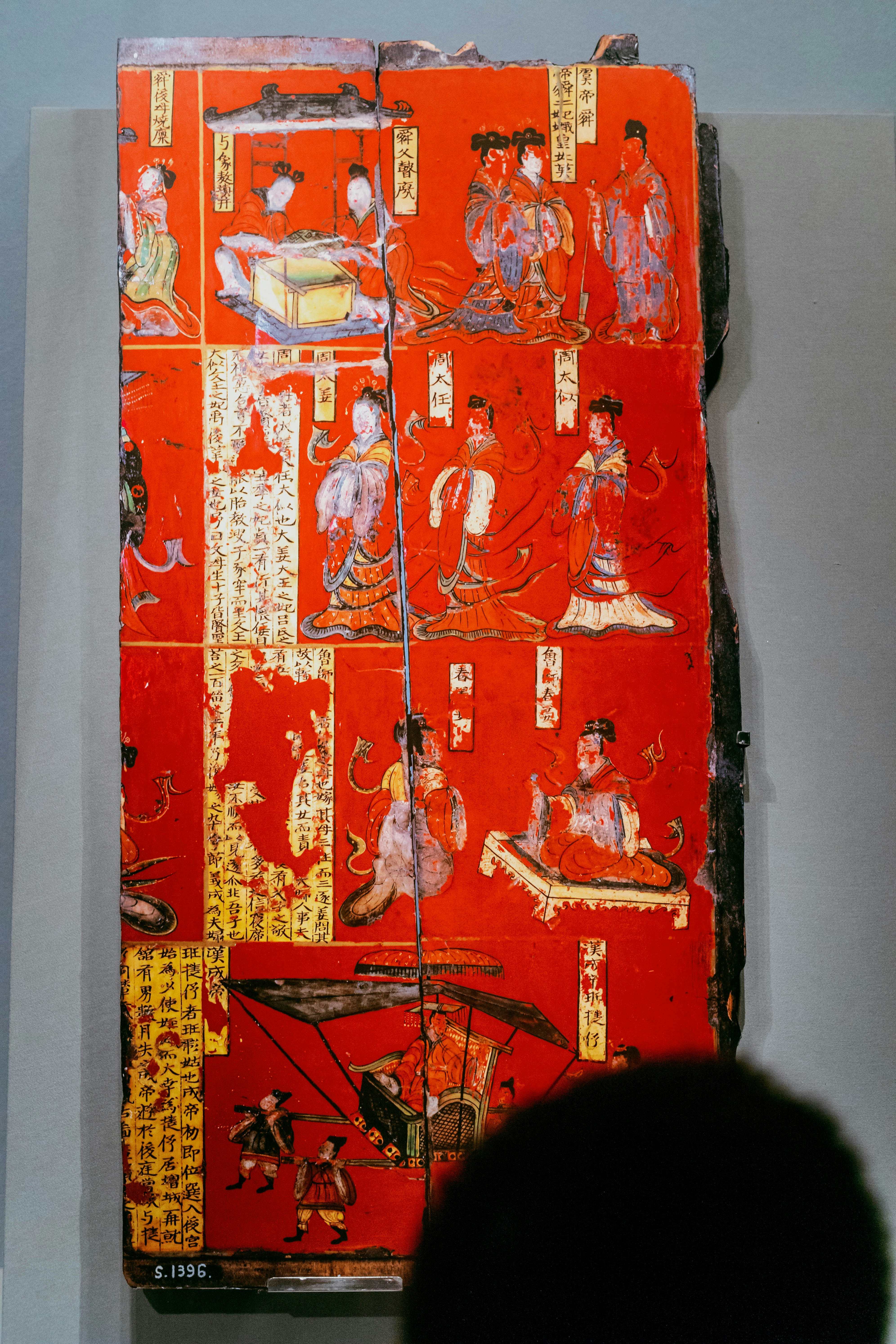Crimson Tapestry: A Fragmented Scroll of Courtly Tales
