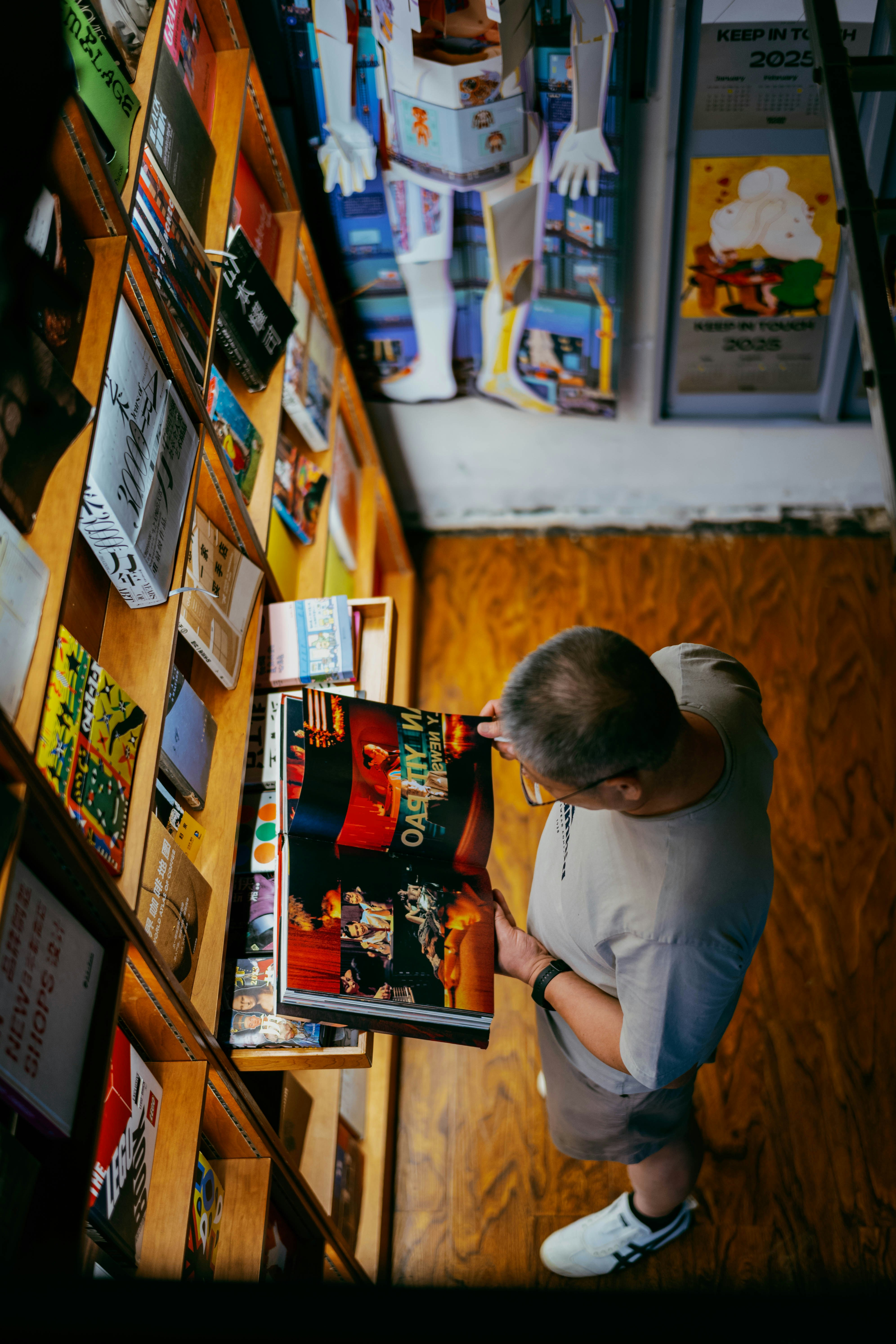 Reader in the Vinyl Store: A Bird's-Eye of Curated Soundscapes