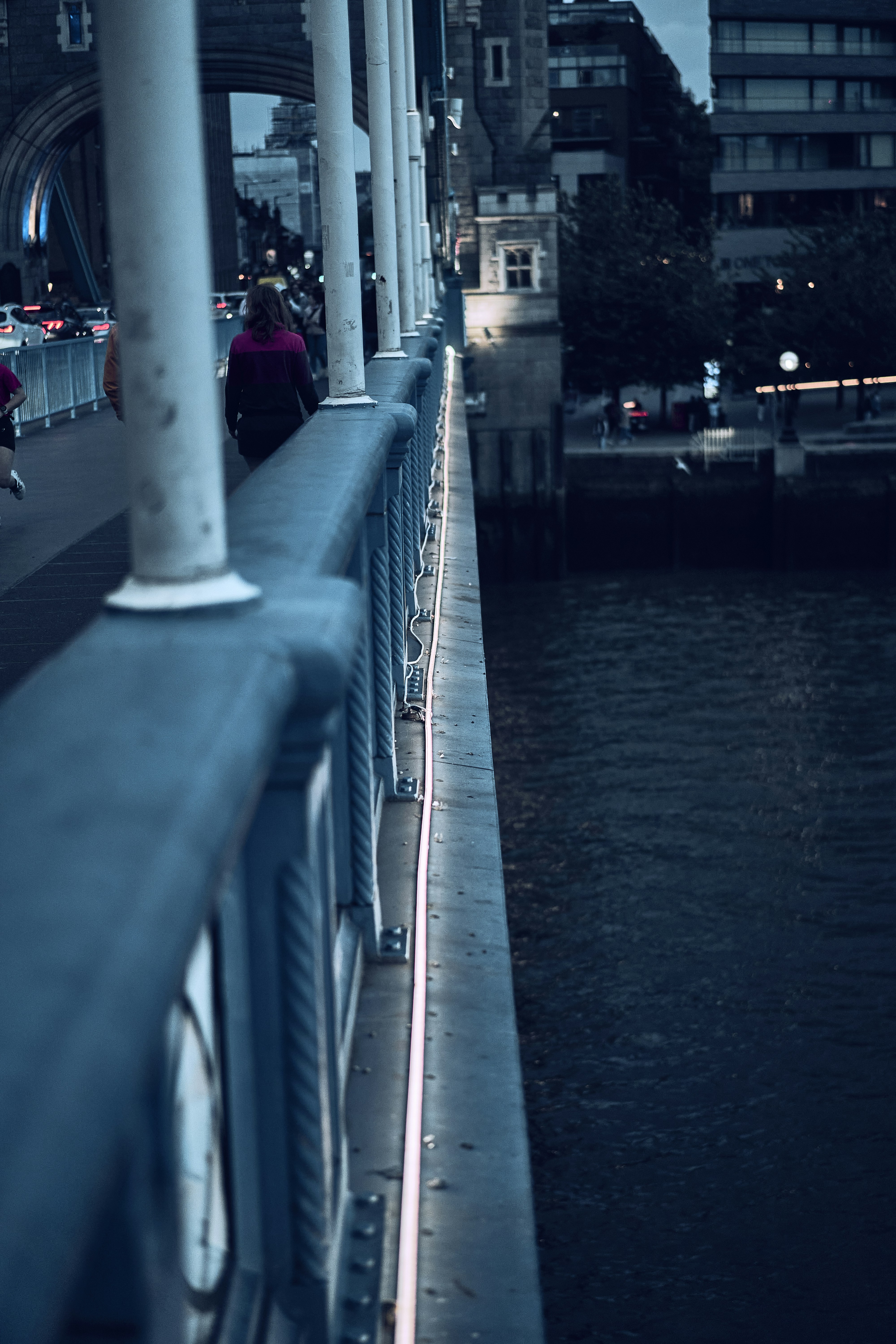 Moonlit River Walk: Quiet Neon along the City Bridge