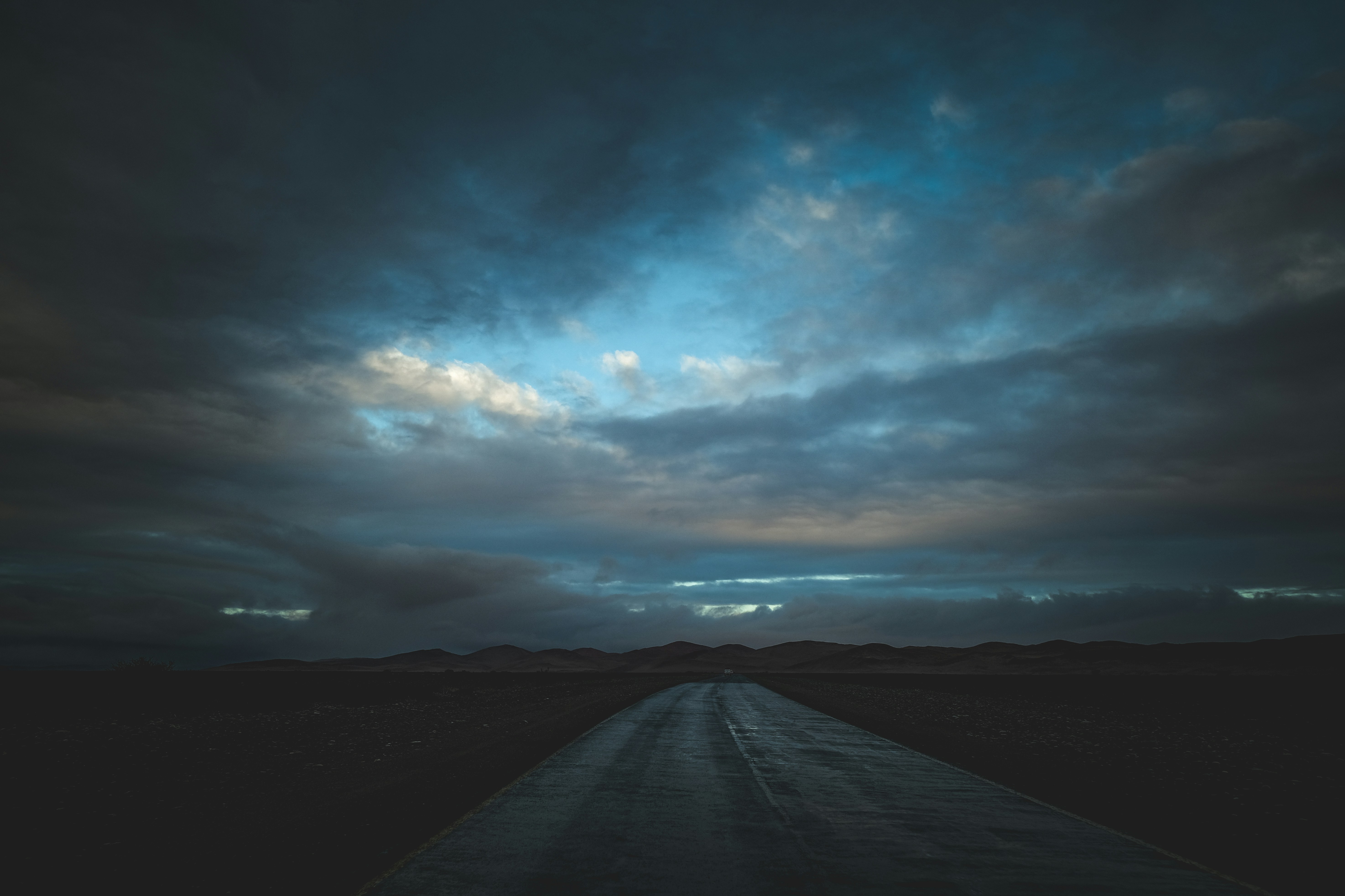 Dusk Road to the Quiet Horizon