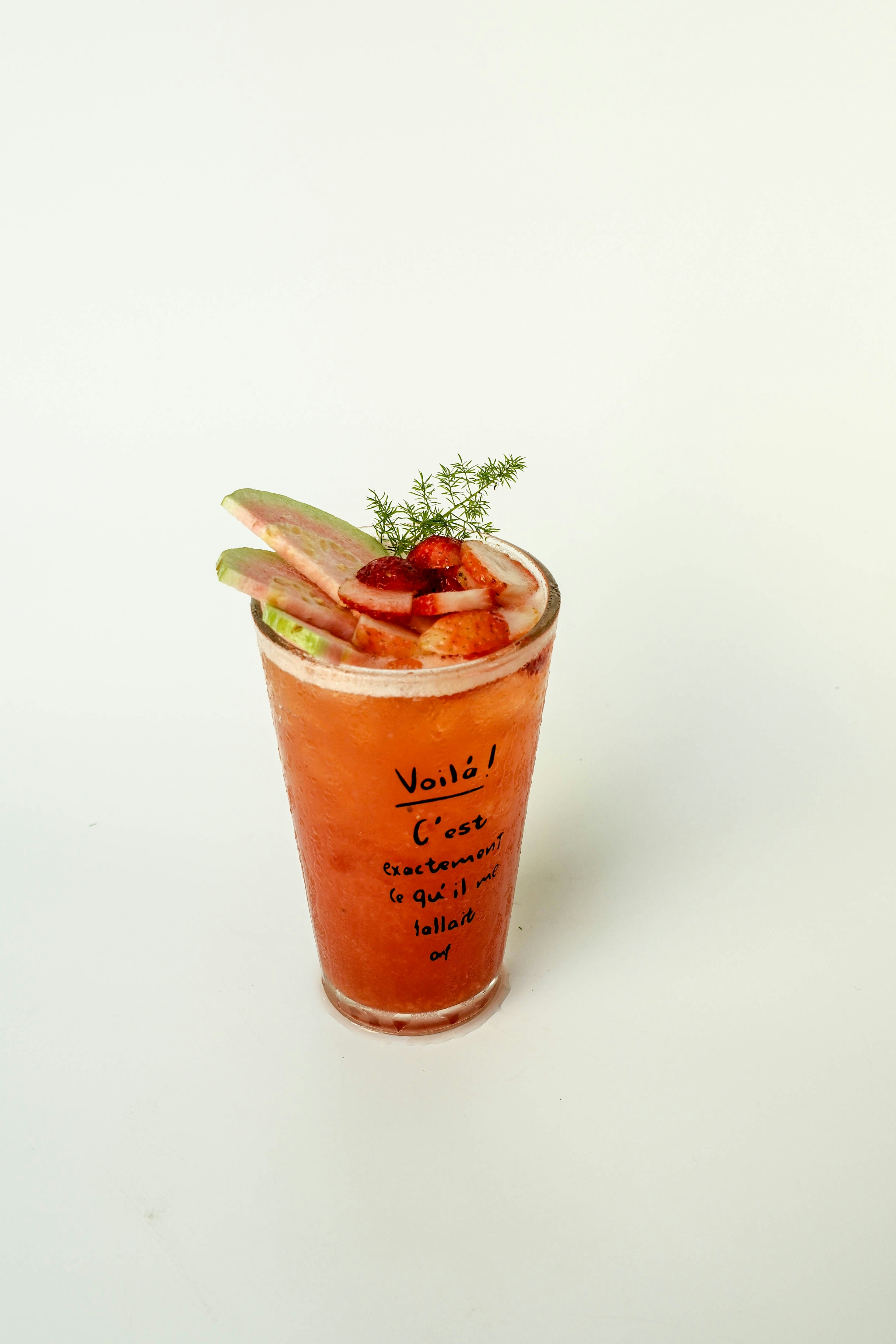 Sunlit Mango-Citrus Fizz in a Curved Glass