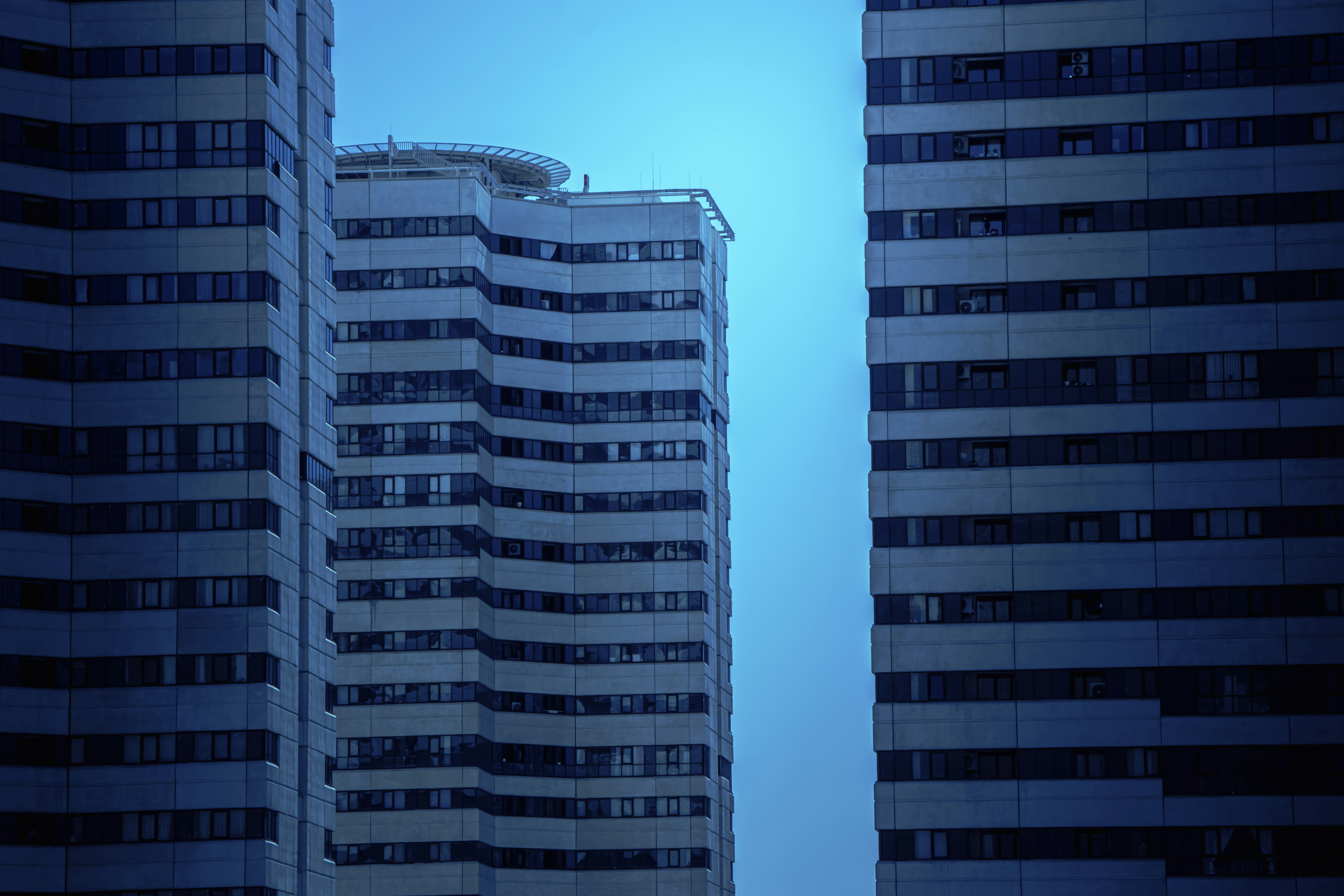Twin Facades Dividing the Sky