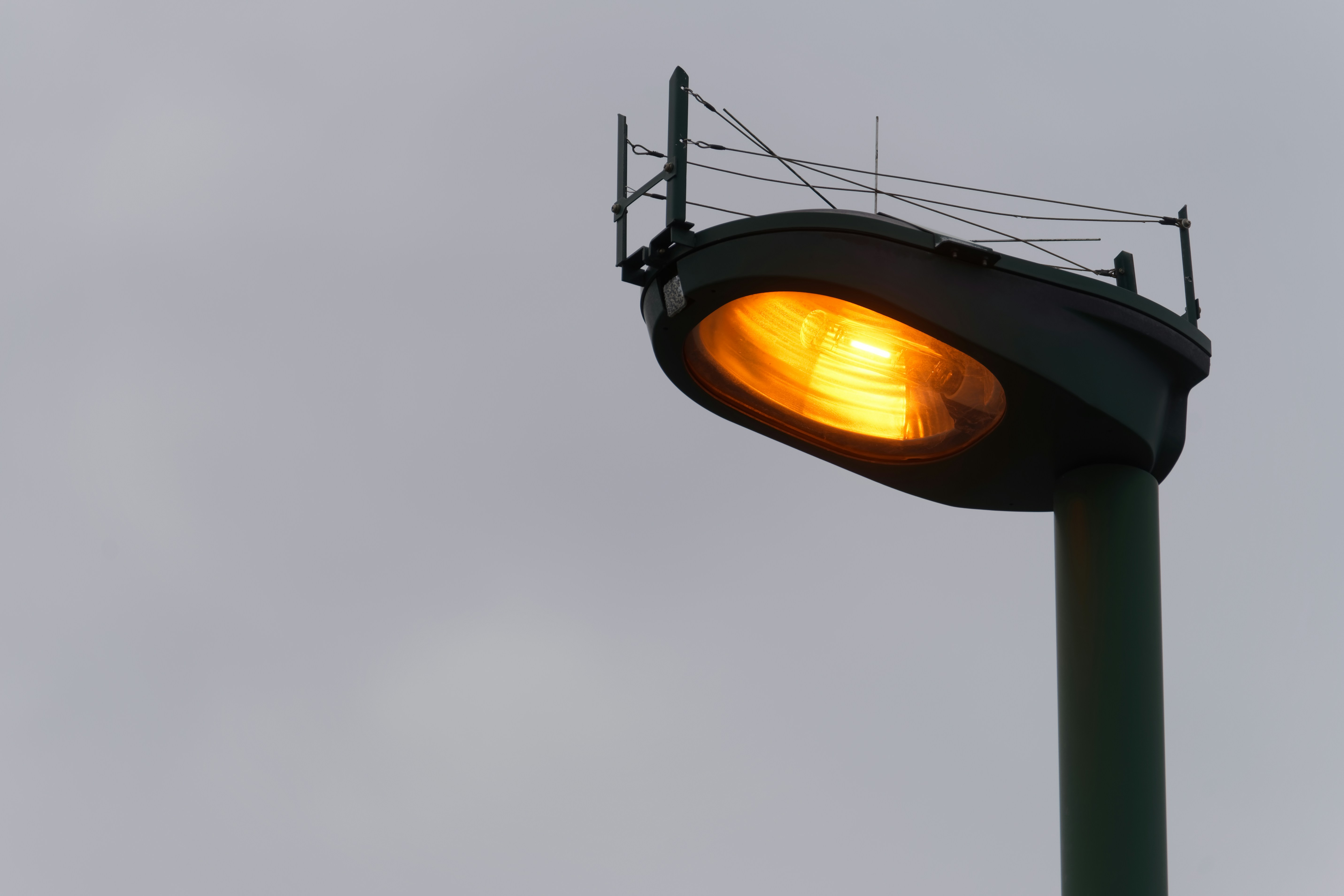 Orange Halo: Streetlamp Overcast Beacon