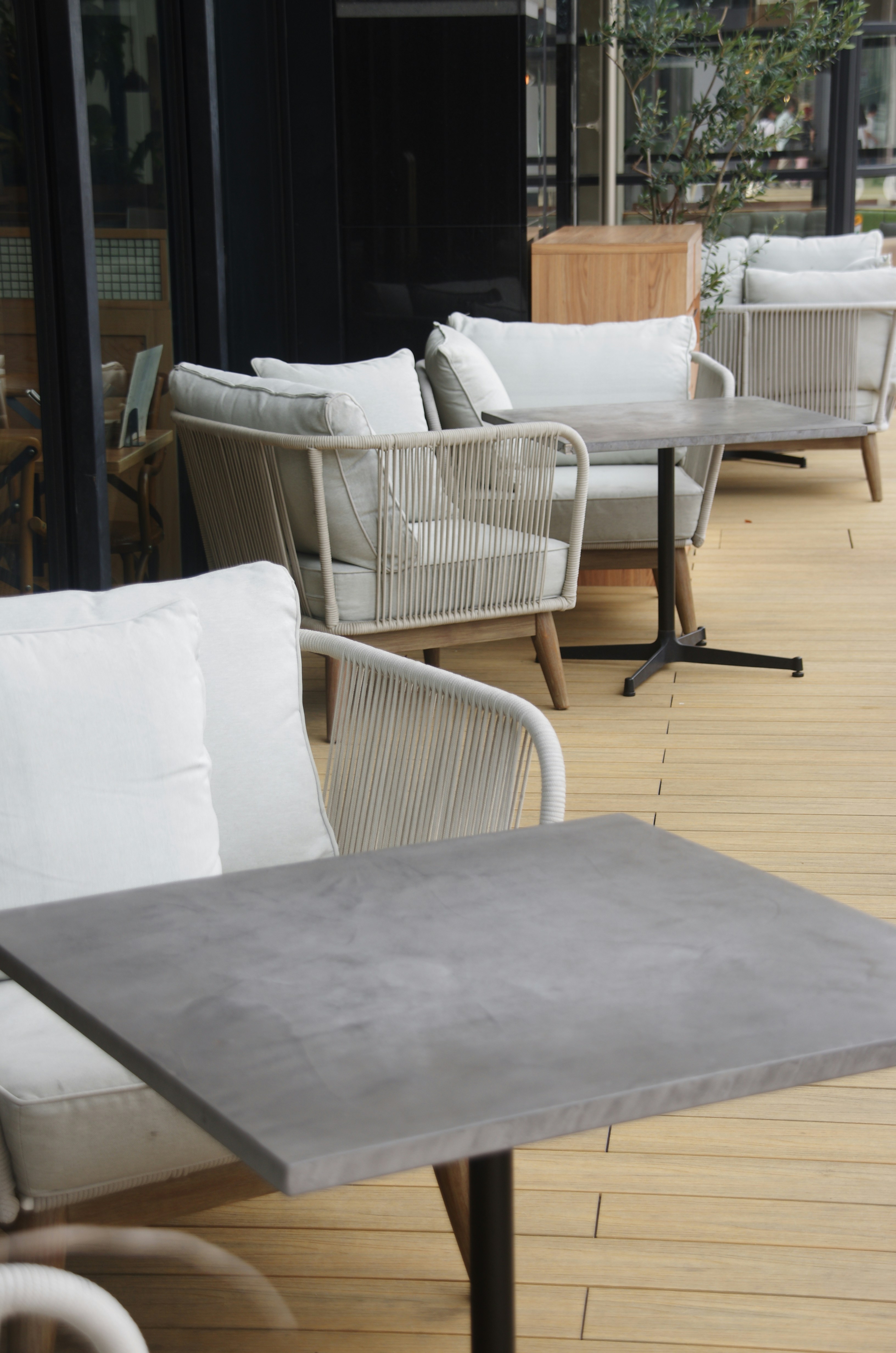 Endless Summer on Woven Terracotta: A Quiet Patio Calm
