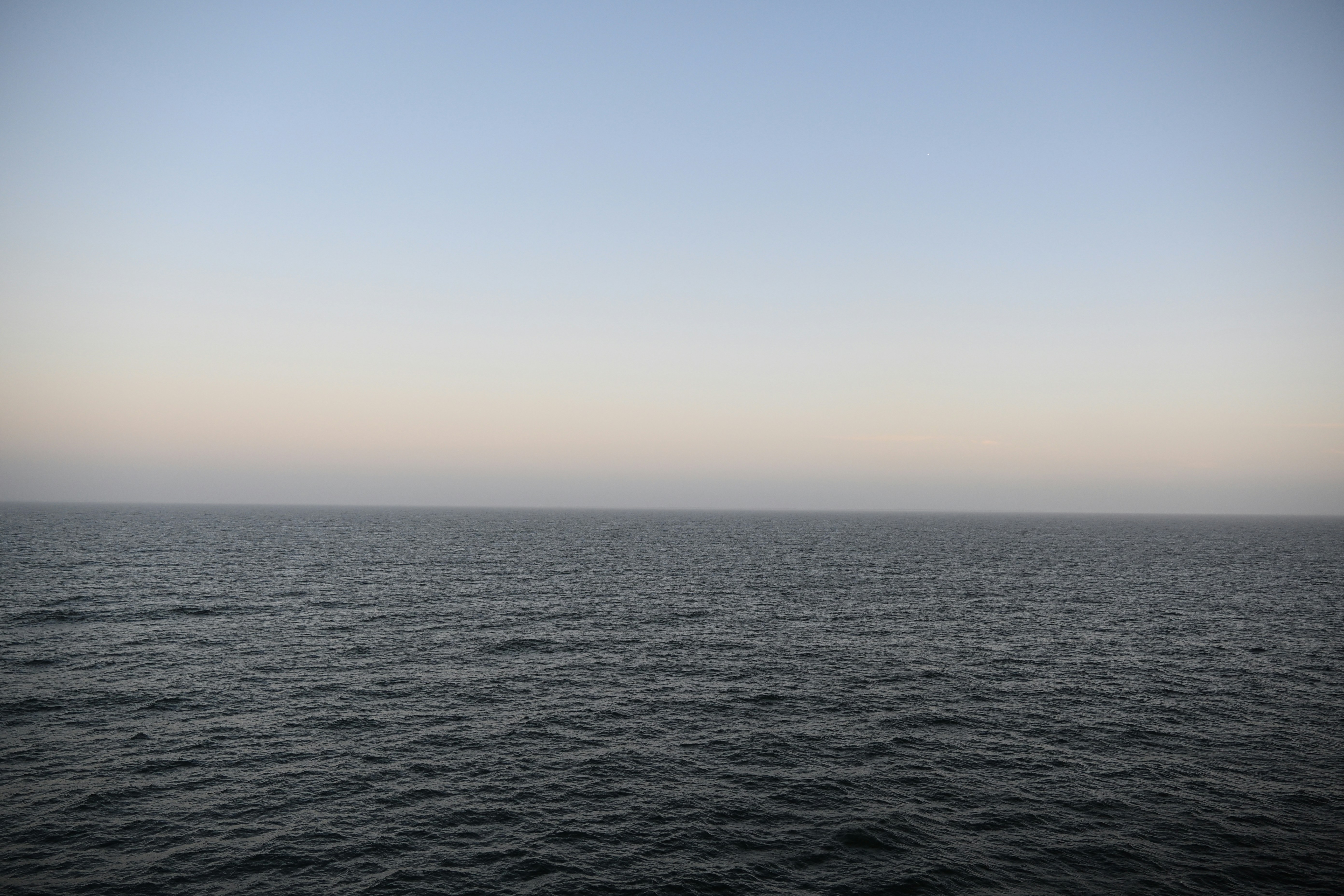Horizon Quiet: A Sea at Dusk