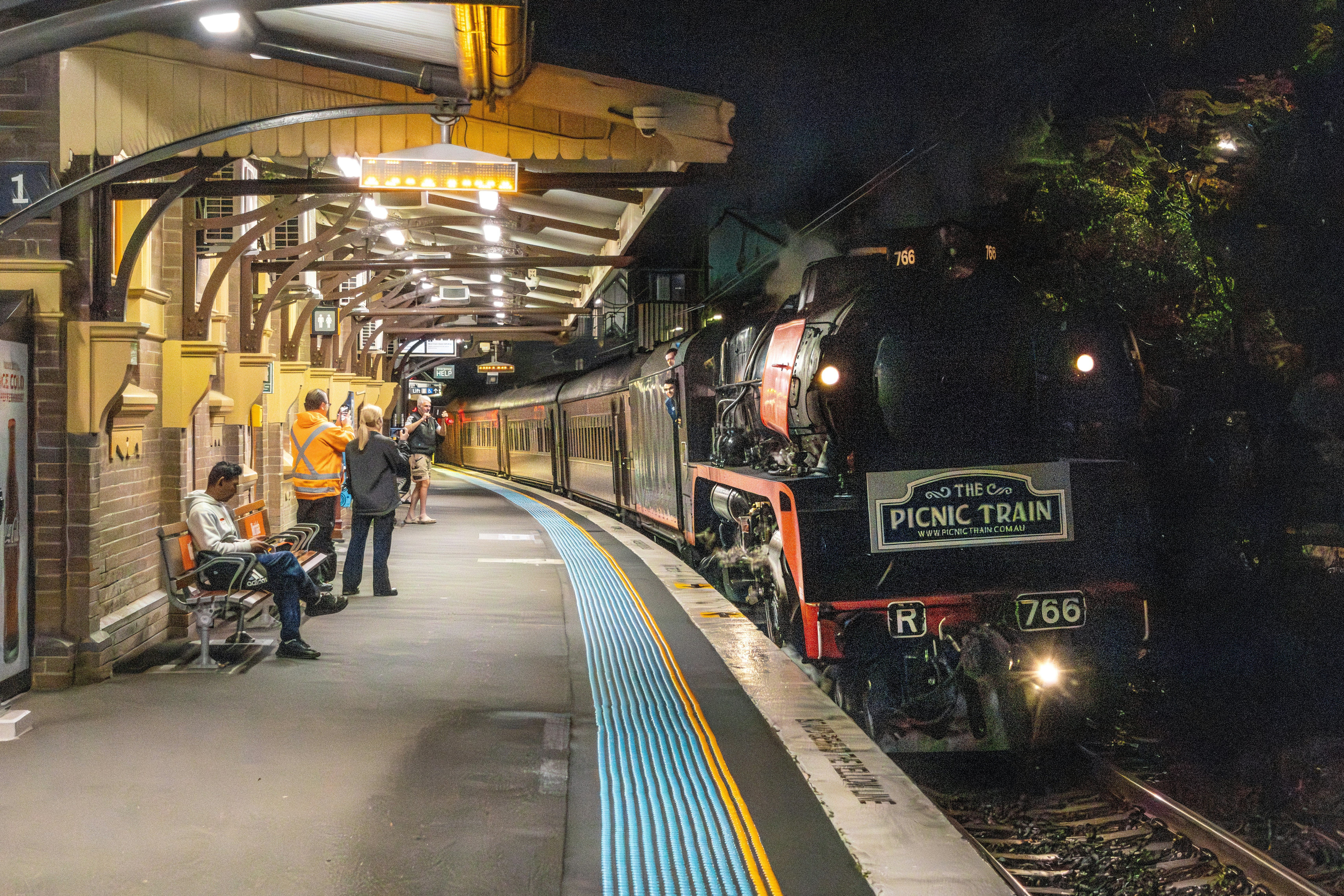 R766 is seen at Mortdale station running northbound towards Tempe.