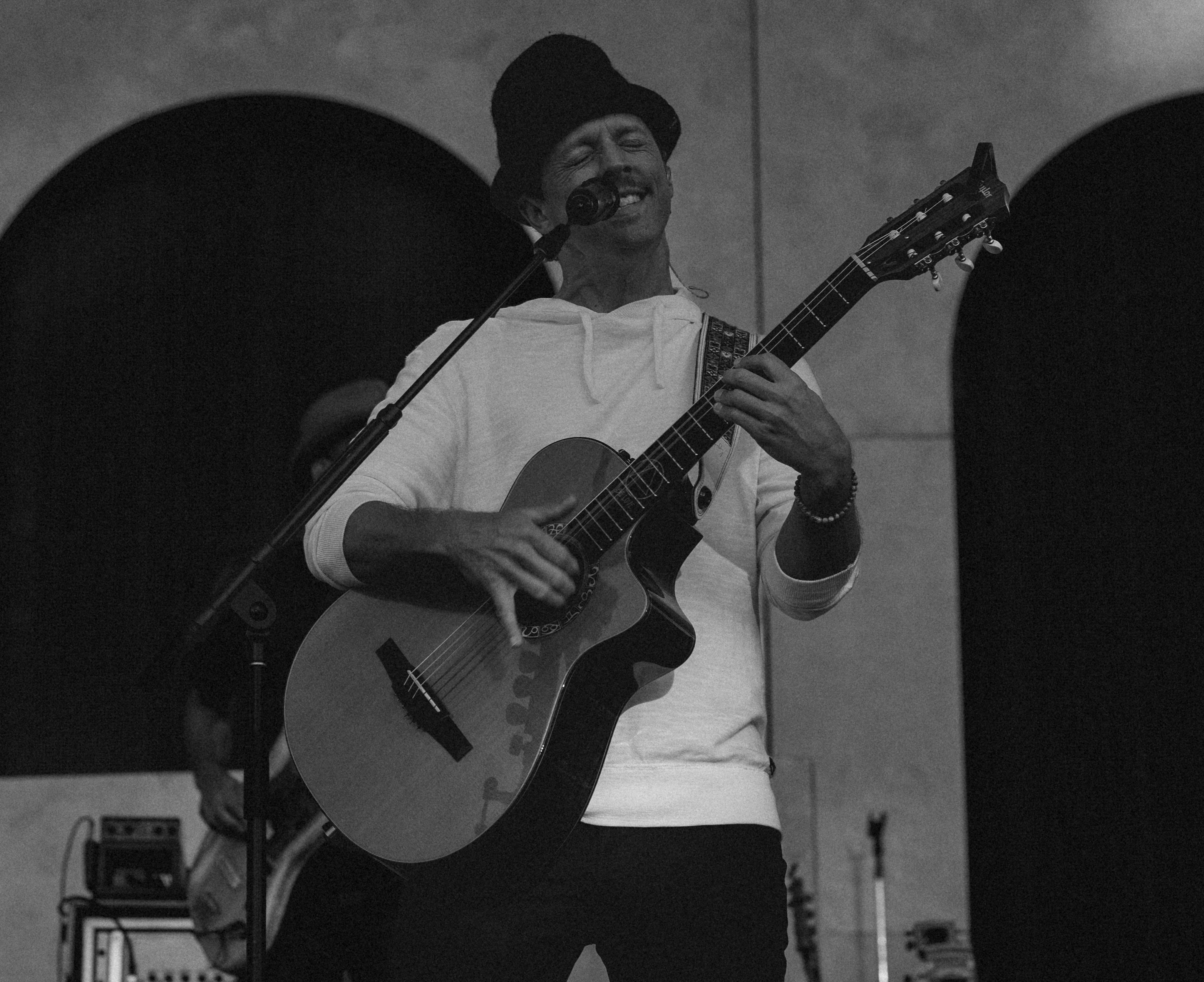 Midnight Serenade: A Guitarist Under Spotlight