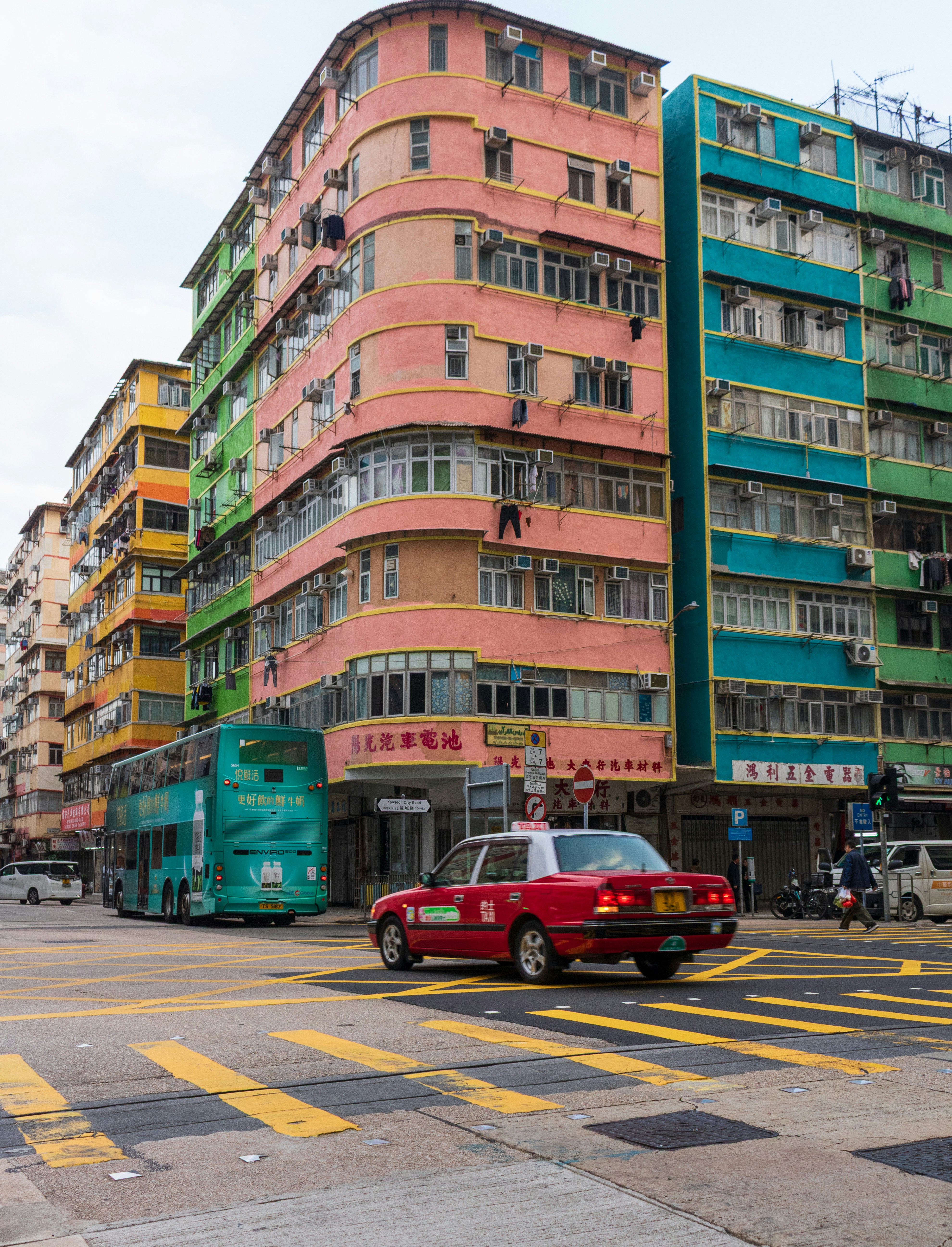 Colorful Midtown: A Trolley, Taxi, and Towering Curves