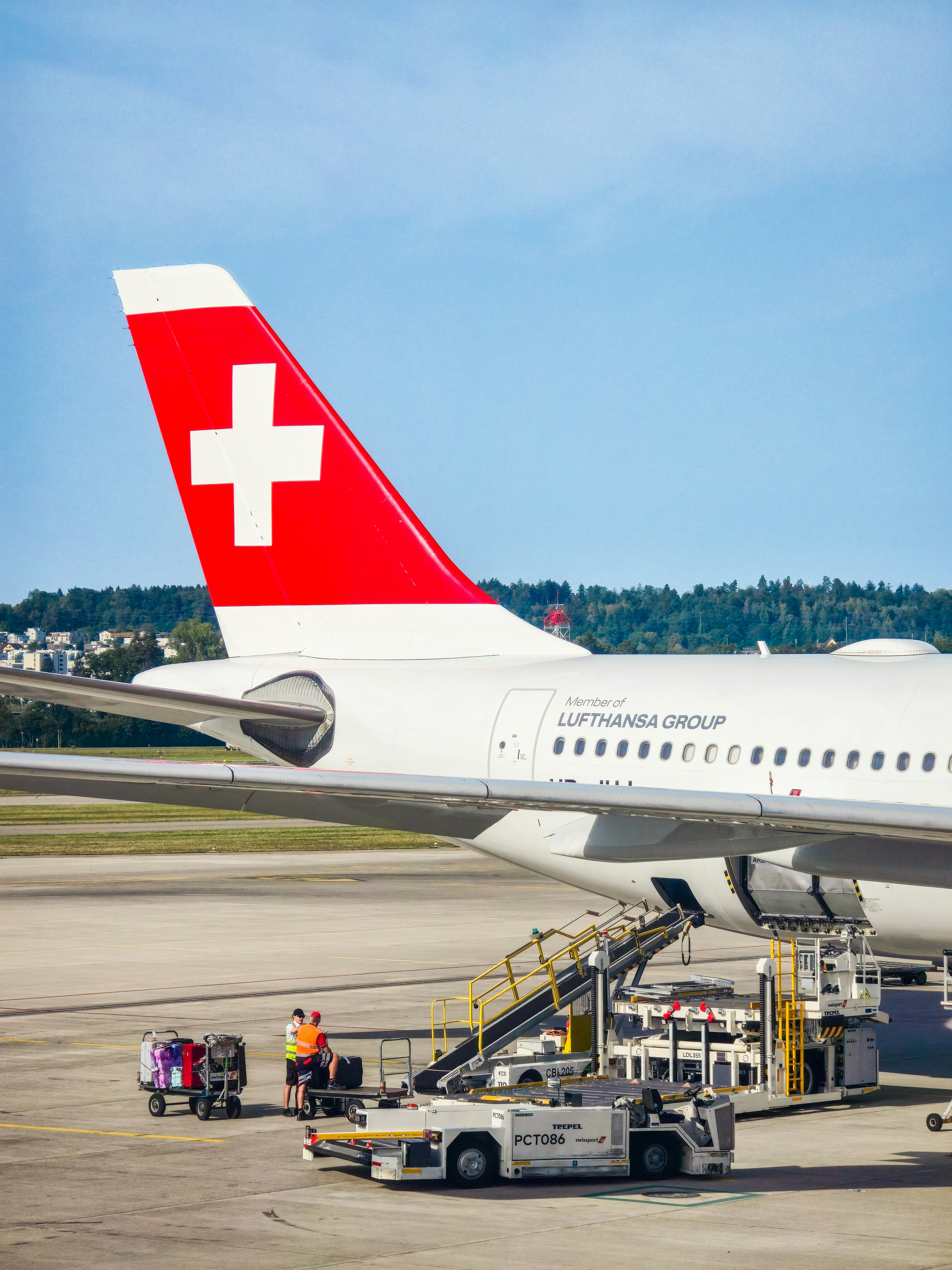 Swiss Skyward: A Swissair-tinged Gate to Ground Crew Duty at Dawn