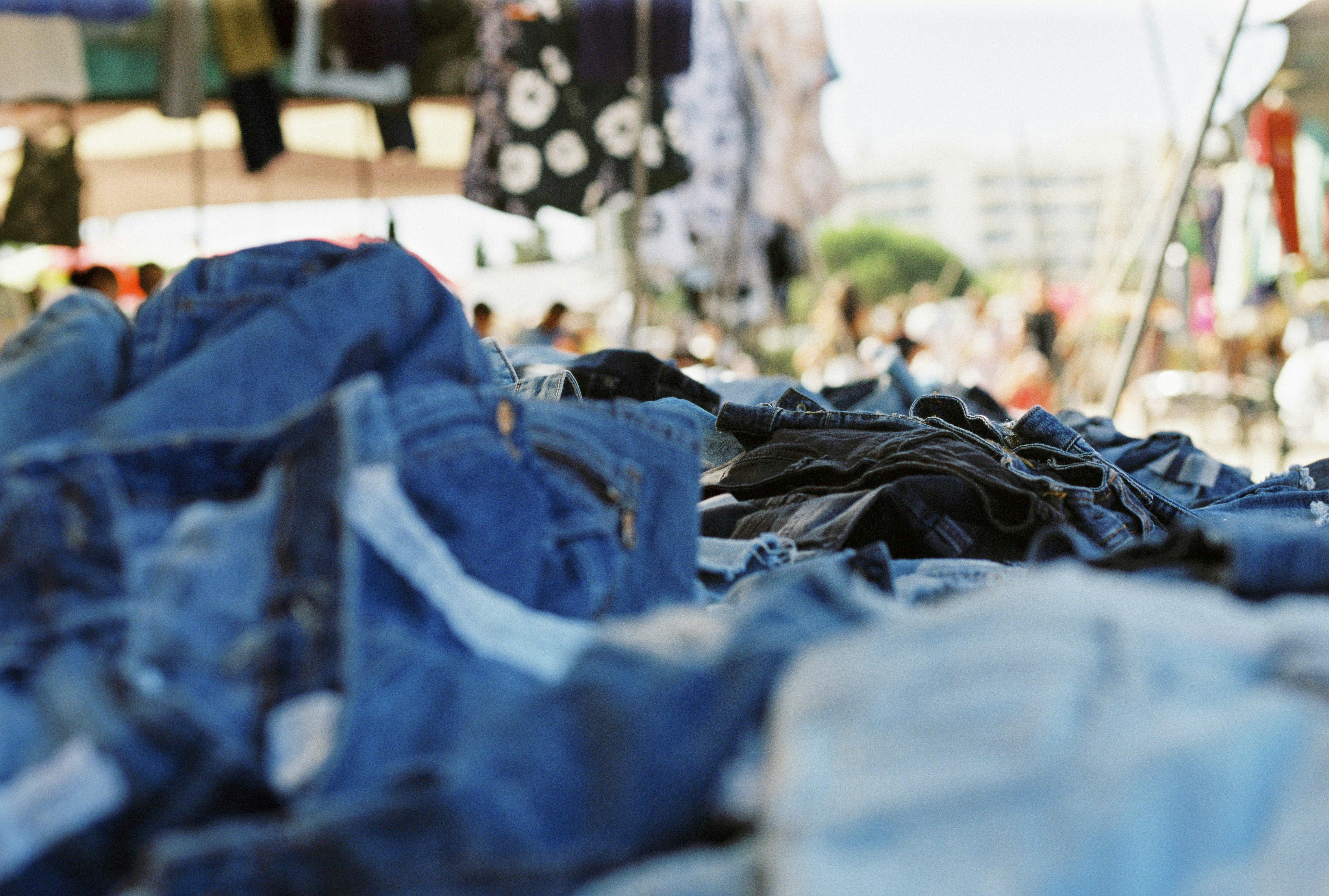 Denim Market Tide: Layers of Blue Folded into the Day