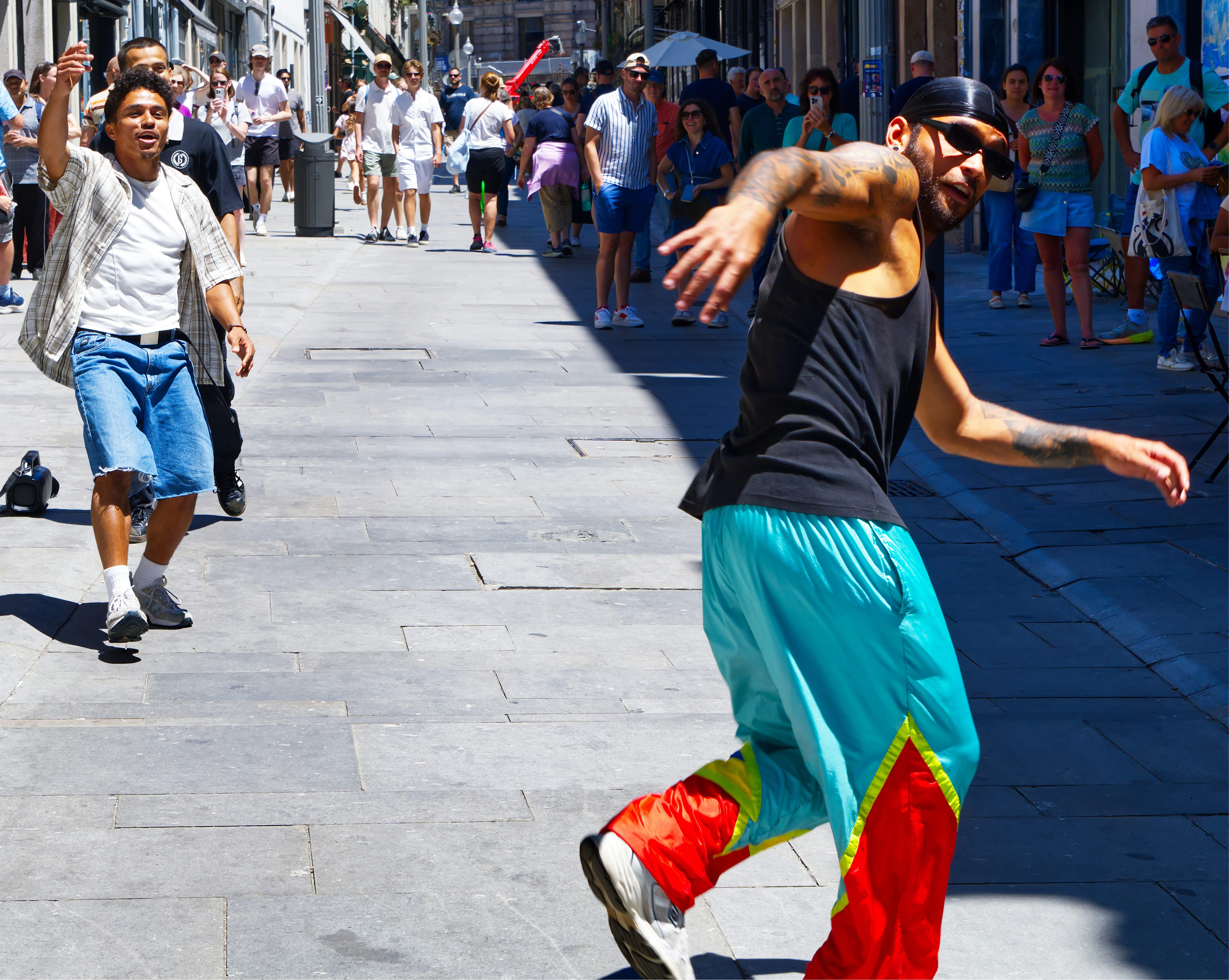Street Daze: A City Beat Unfolds at Midday
