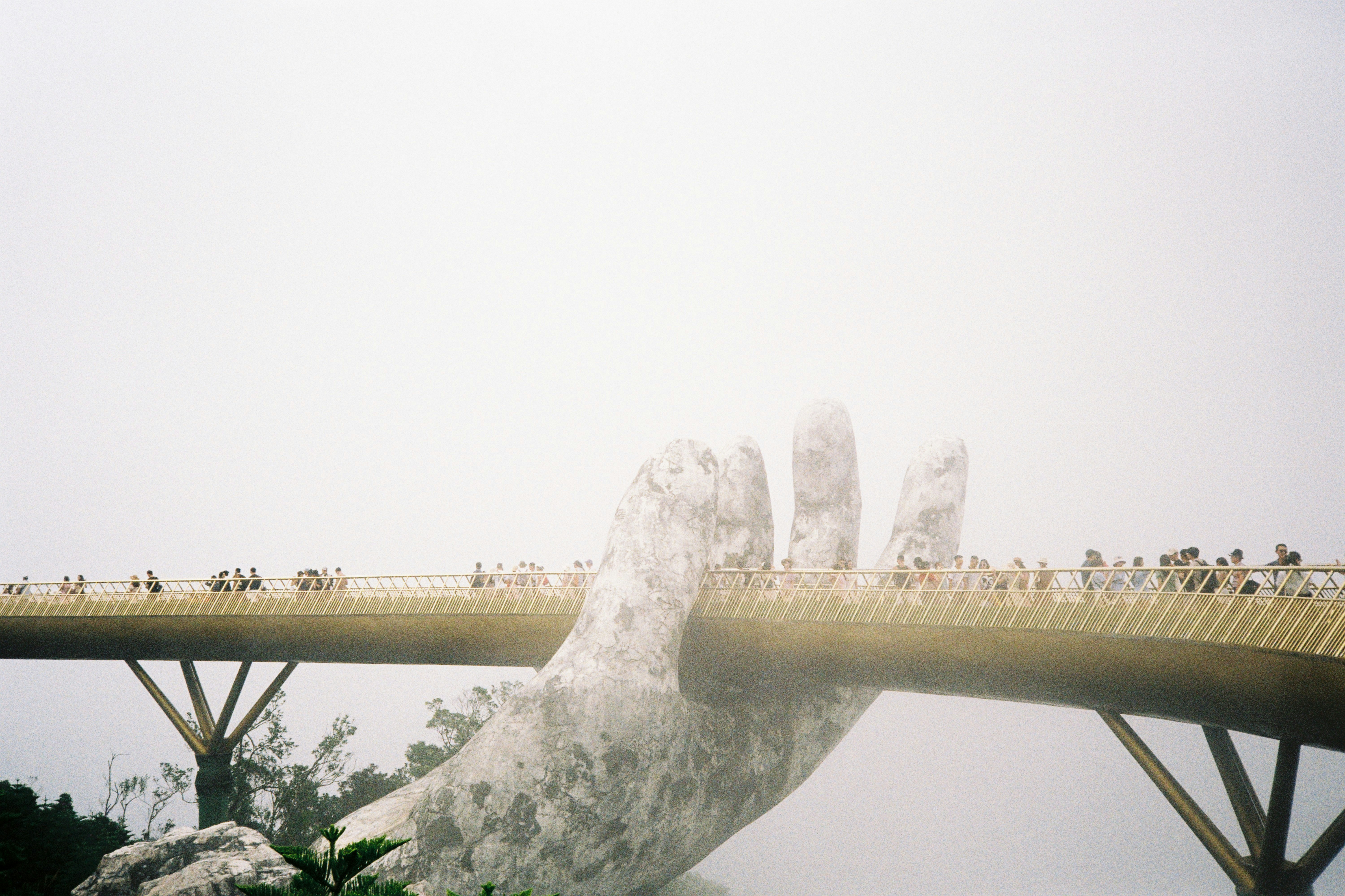 Hands of Stone: The Bridge to the Mist
