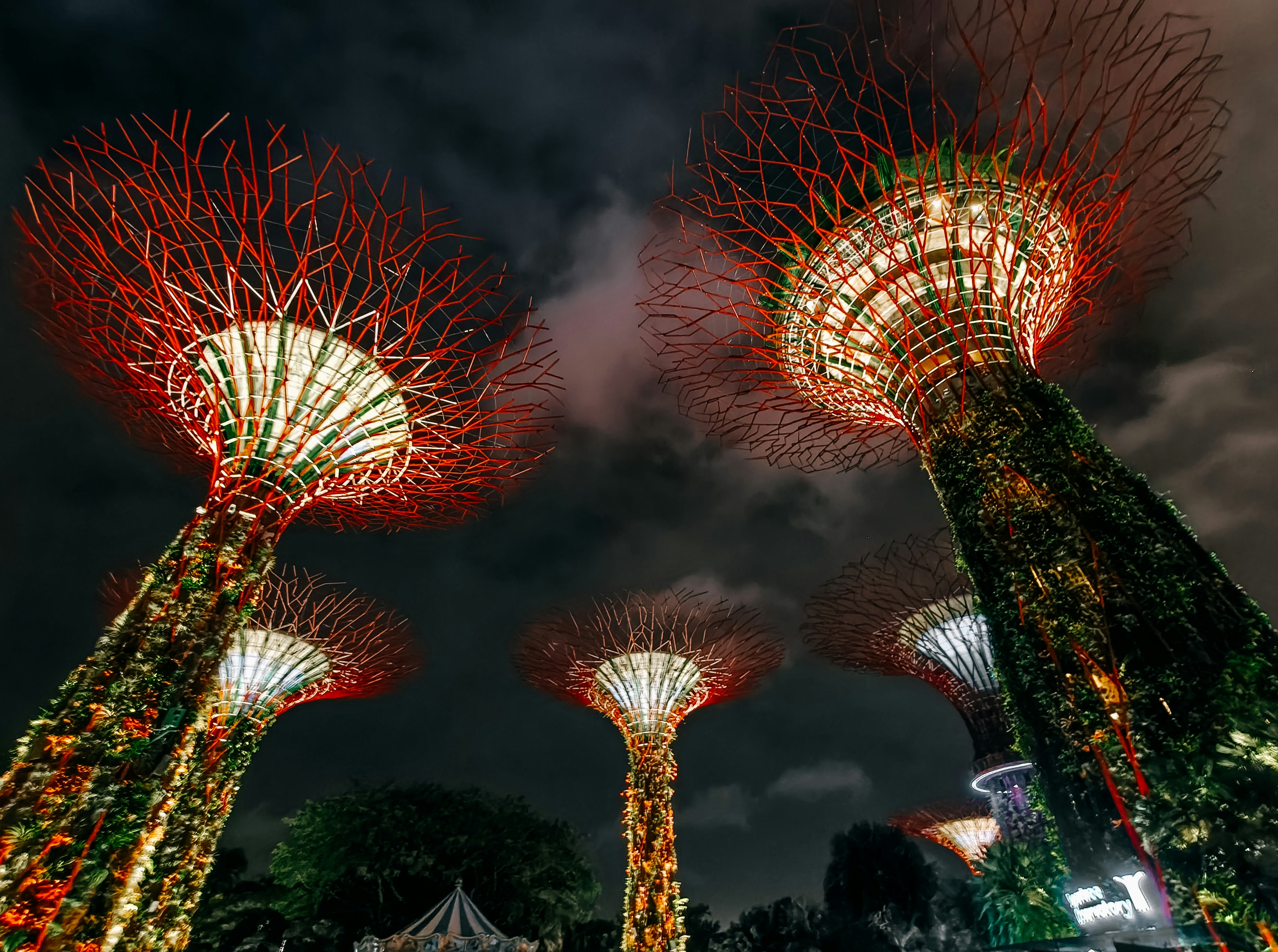 Night Giants: Luminous Giants Towering Above the Park