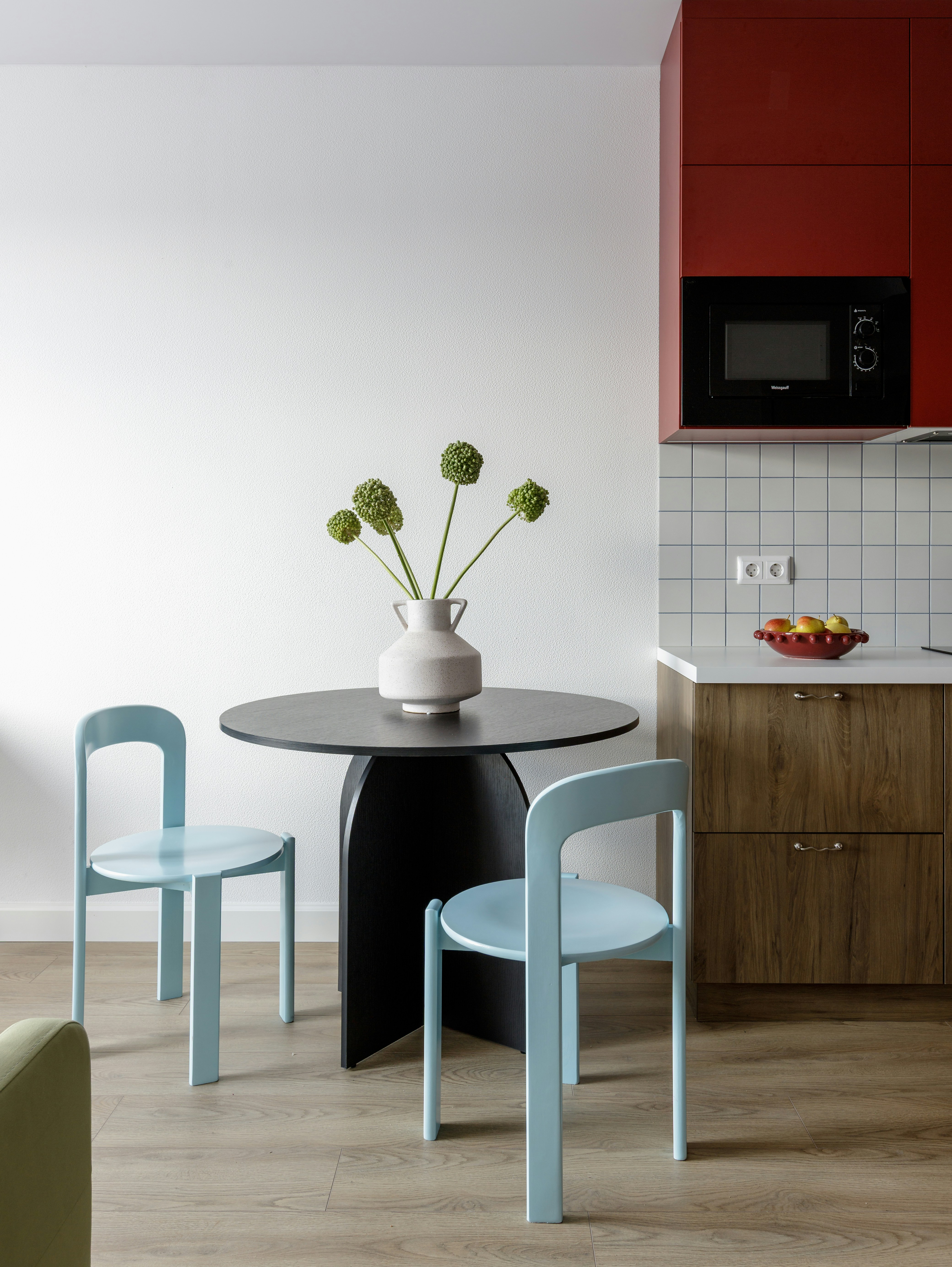 Minimal Kitchen Tableset in Soft Pastel Studio