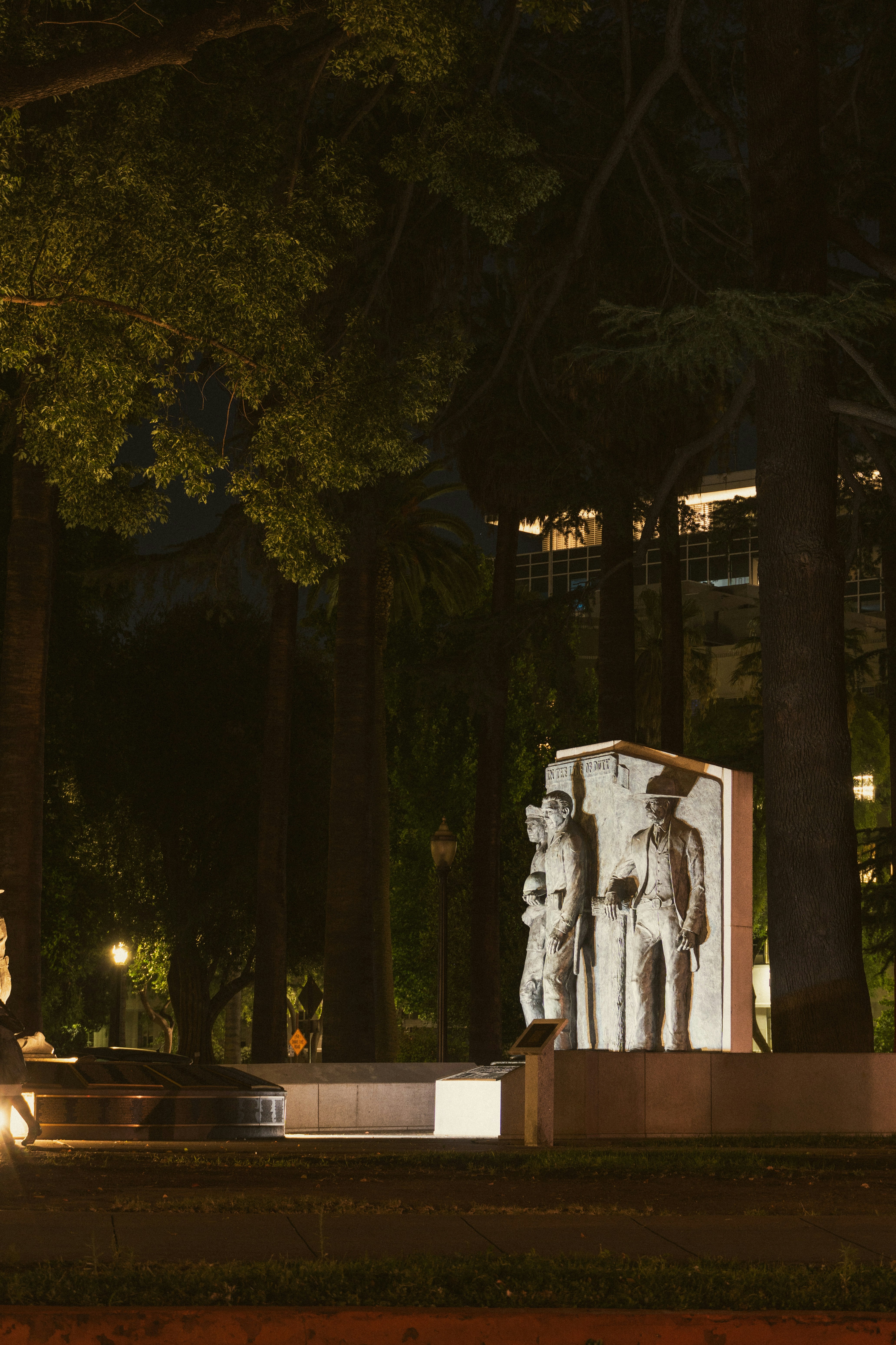 Moonlit Monument: Quiet Night in the Park