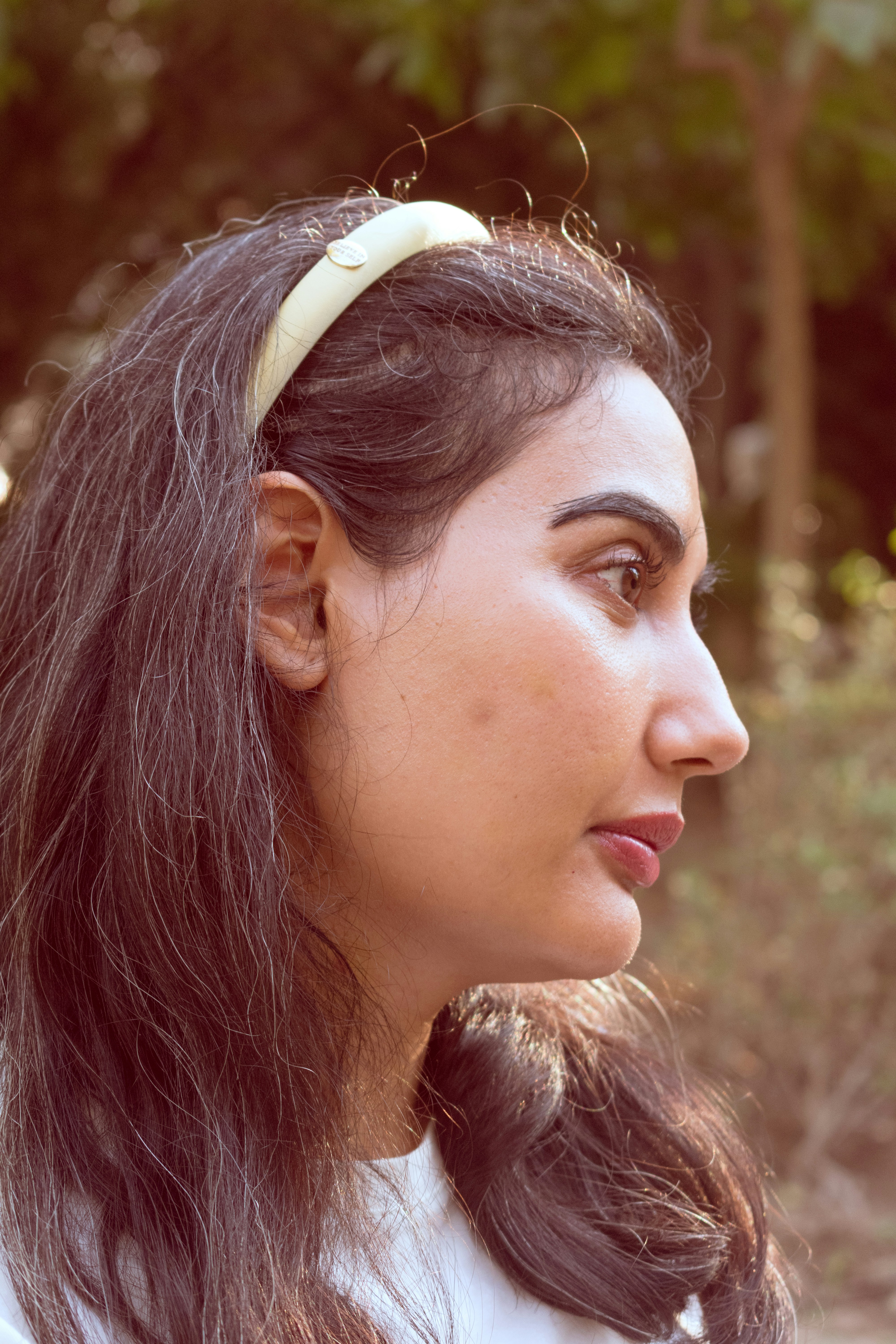 Profile in Warm Light: A Quiet Portrait in the Park