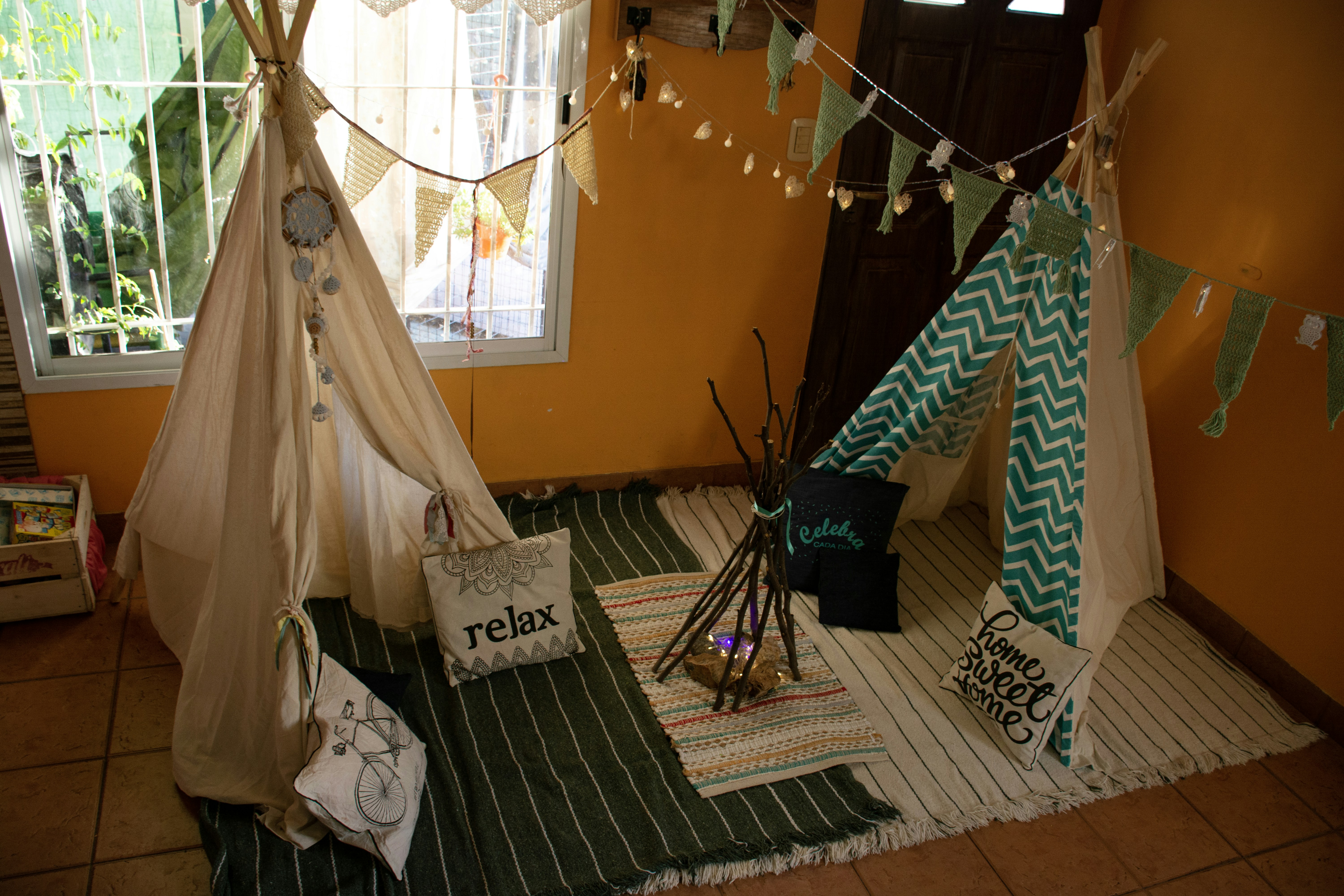 Dreamy Indoor Teepee Corner with Cozy Cushions and Bunting