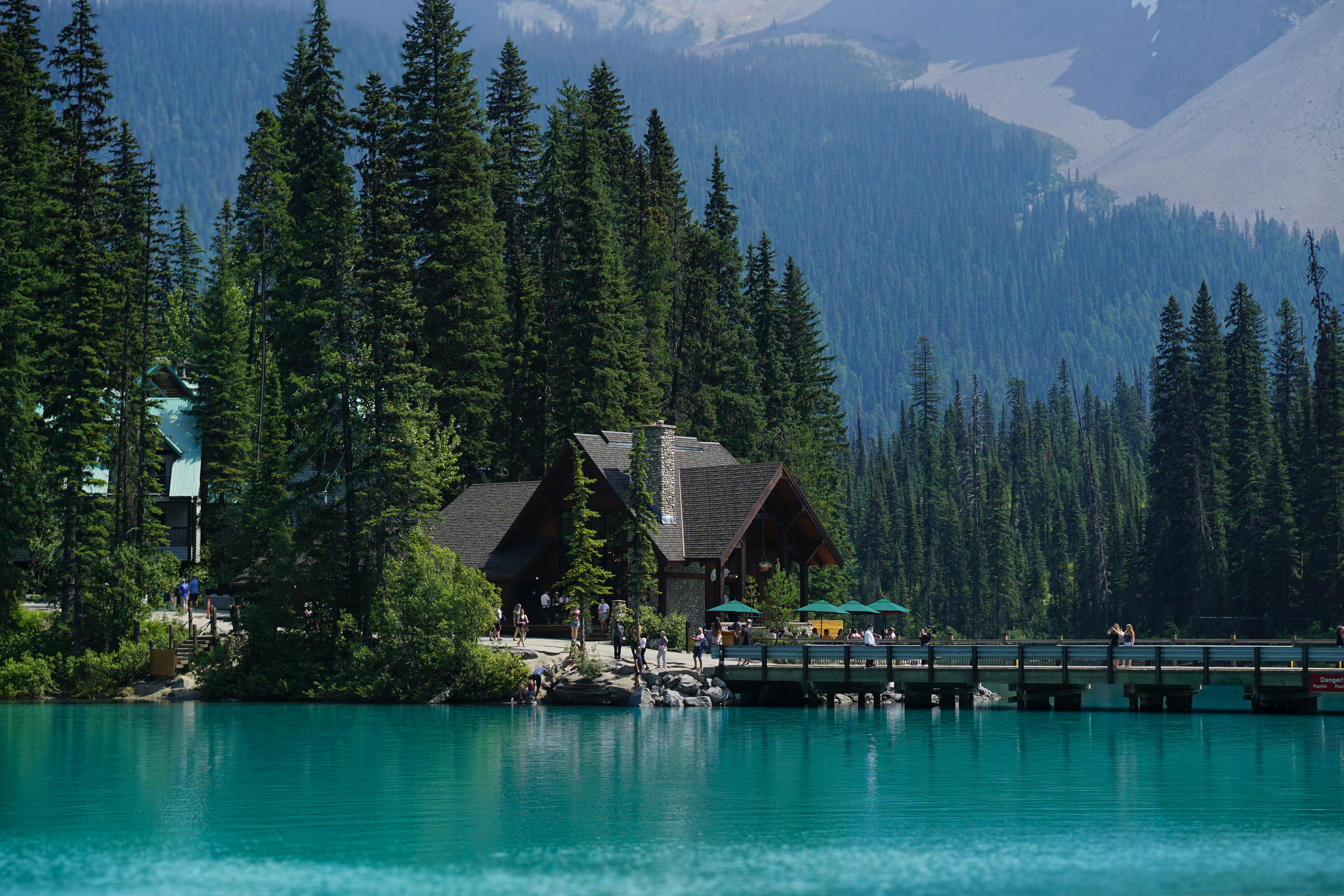 Turquoise Mirror: Alpine Lodge at the Edge of a Velvet Lake