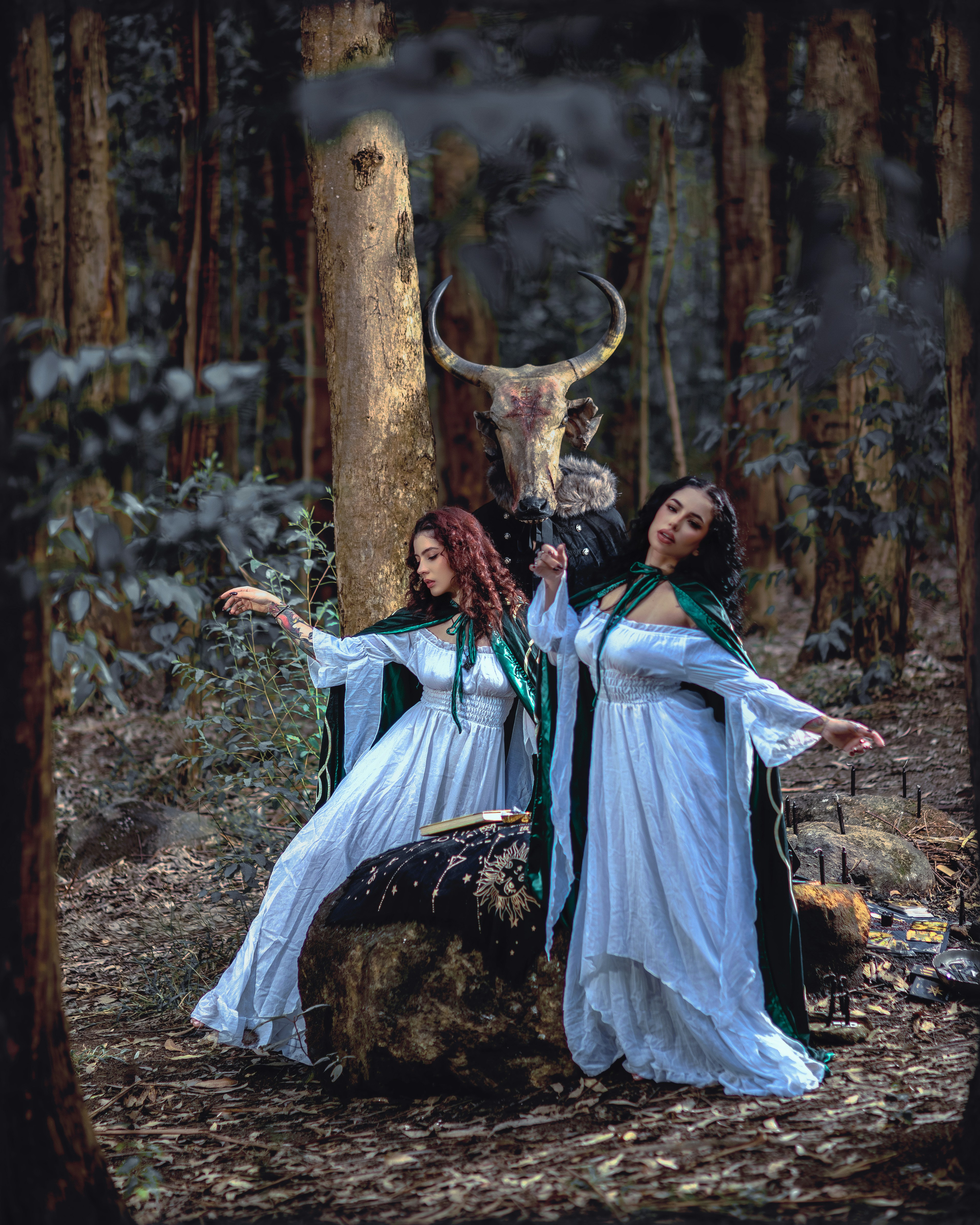 Forest Queens in White and Emerald