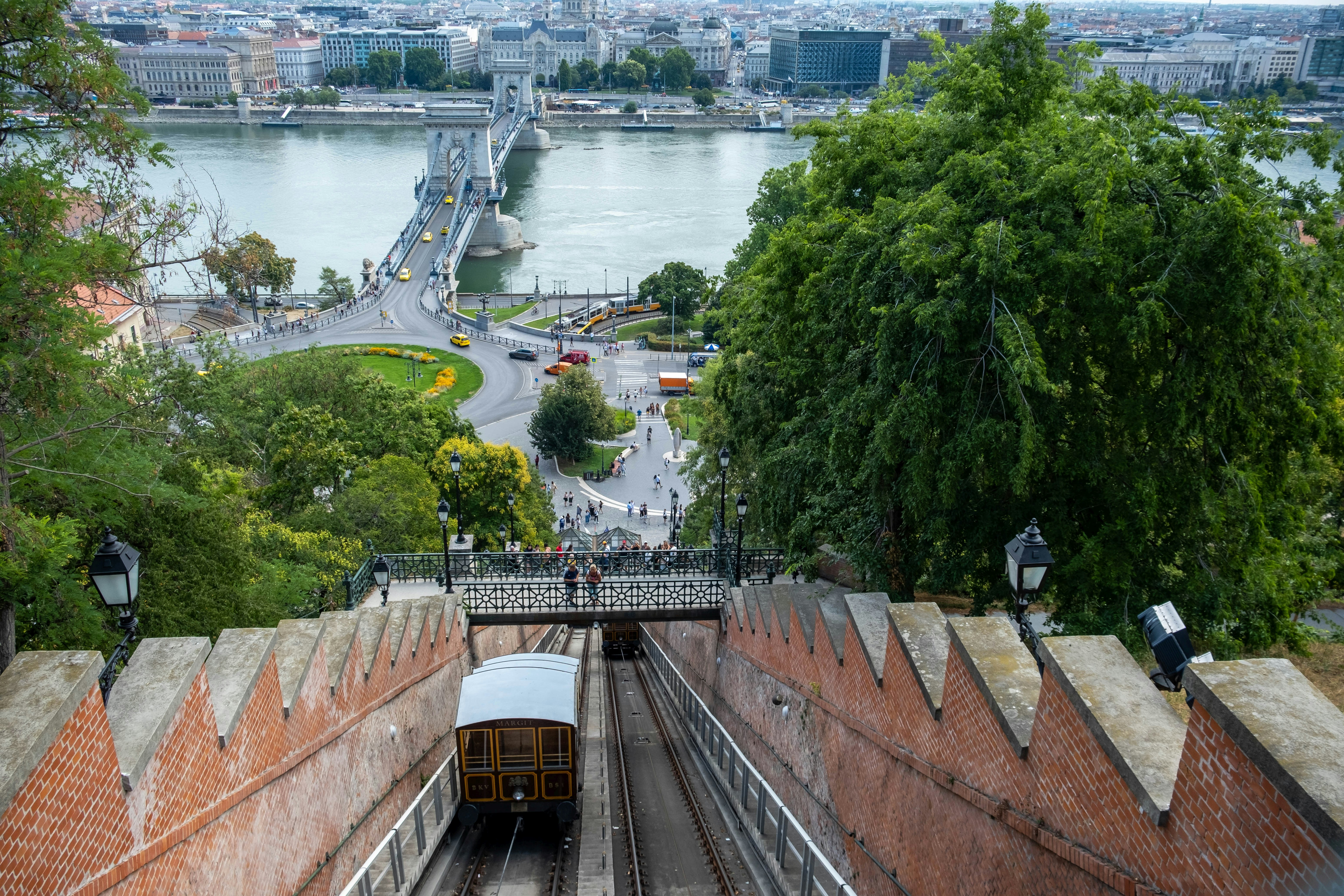 Cable Car Descent: A Gentle Slide into the River City
