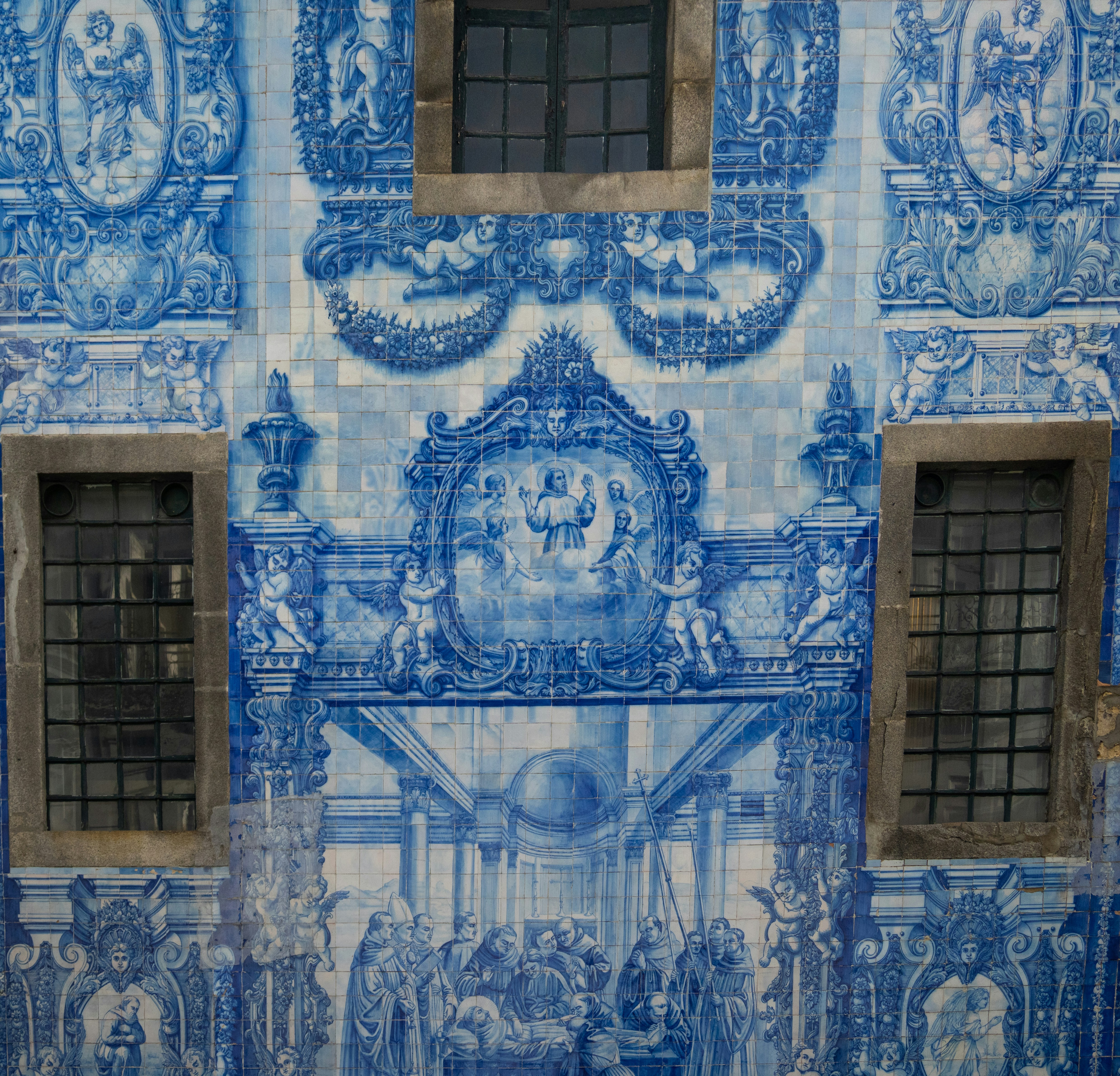 Azure Baroque Wall: A Window into Delft Blue Portraits