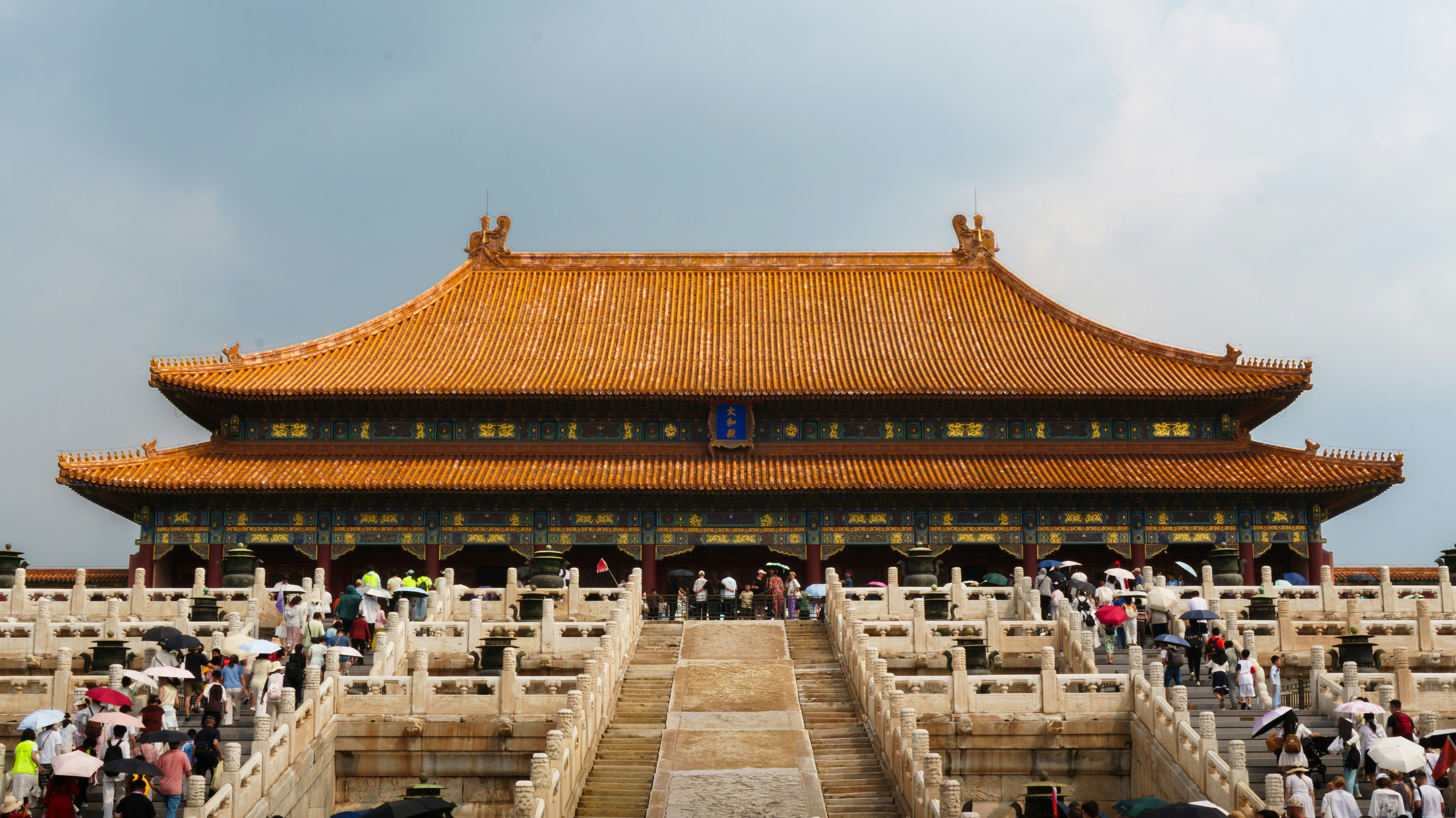 Guarded Steps to the Hall of Golden Roof