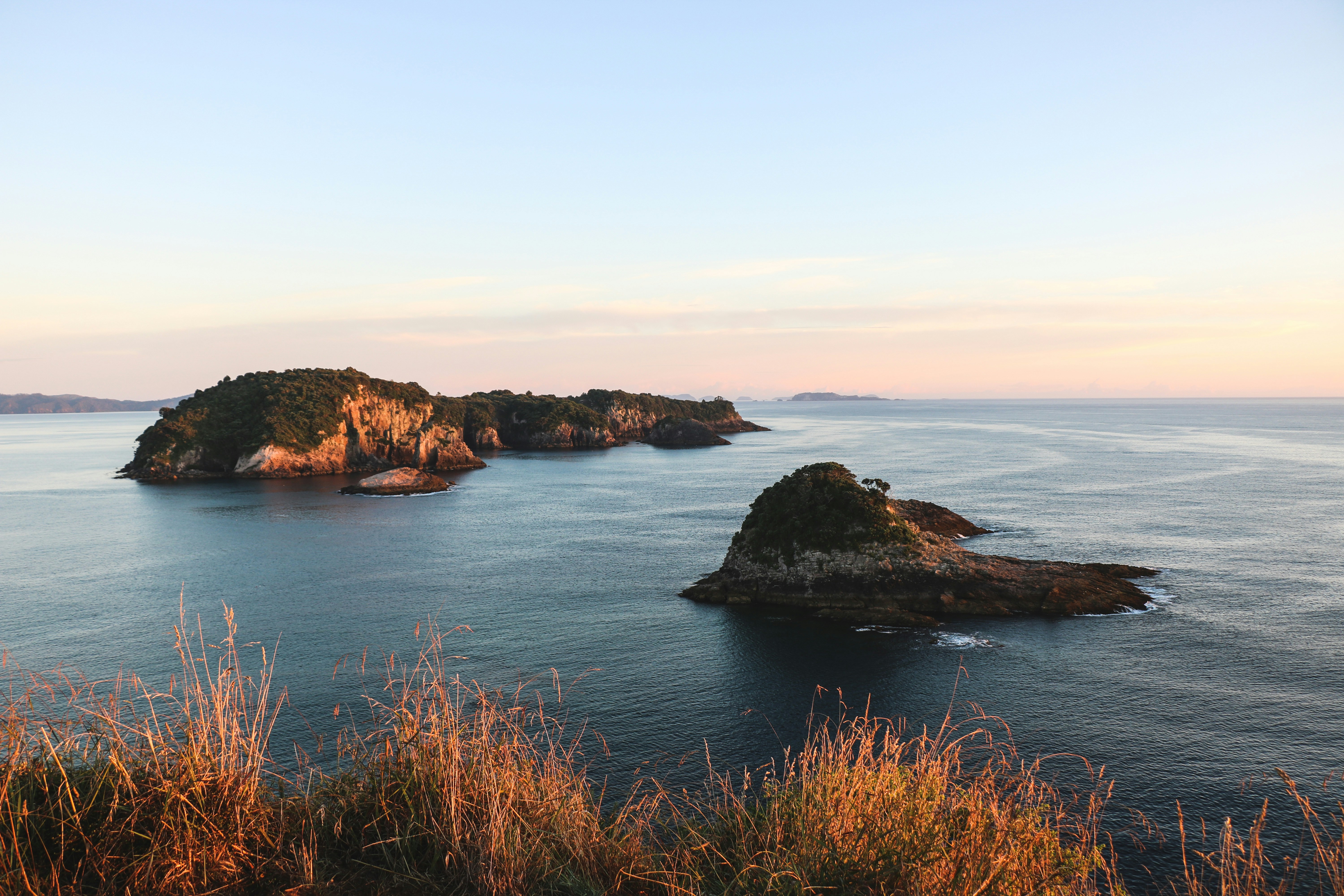 Sunlit Islands at Dusk: A Quiet Sea Terrace