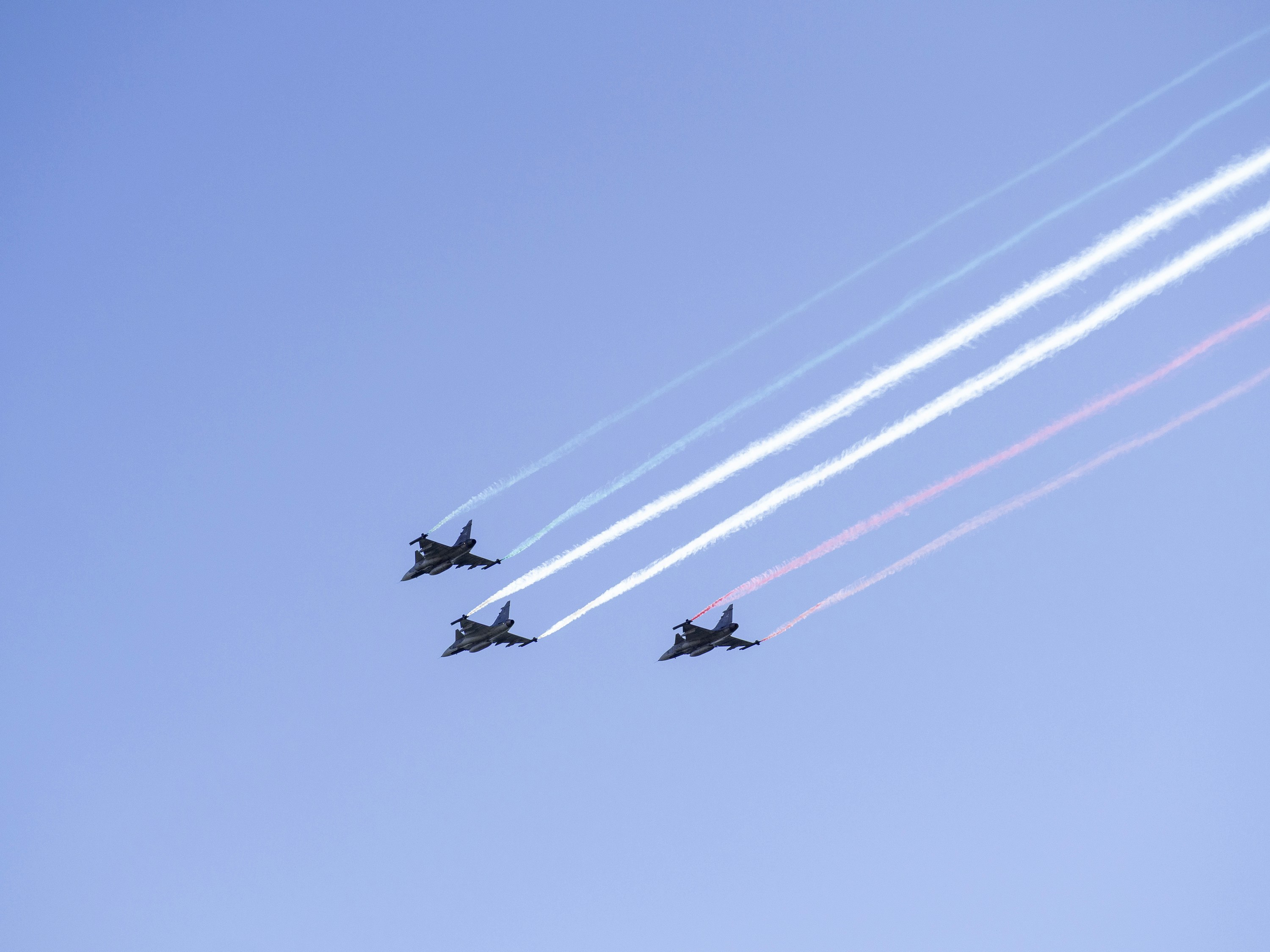 Three Contrails, Three Flight Paths