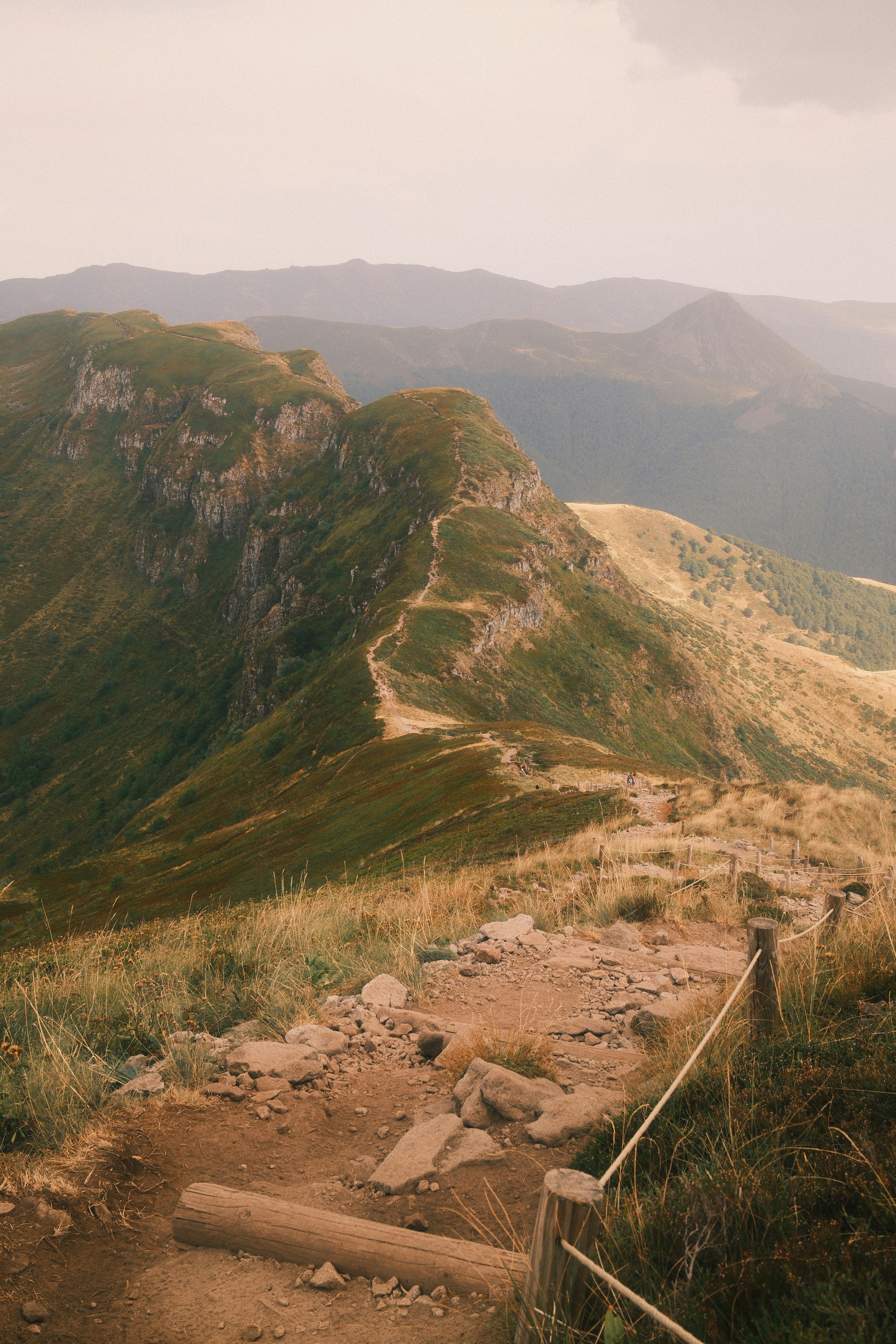 Trail Toward the Crest: A Golden Ridge Walk