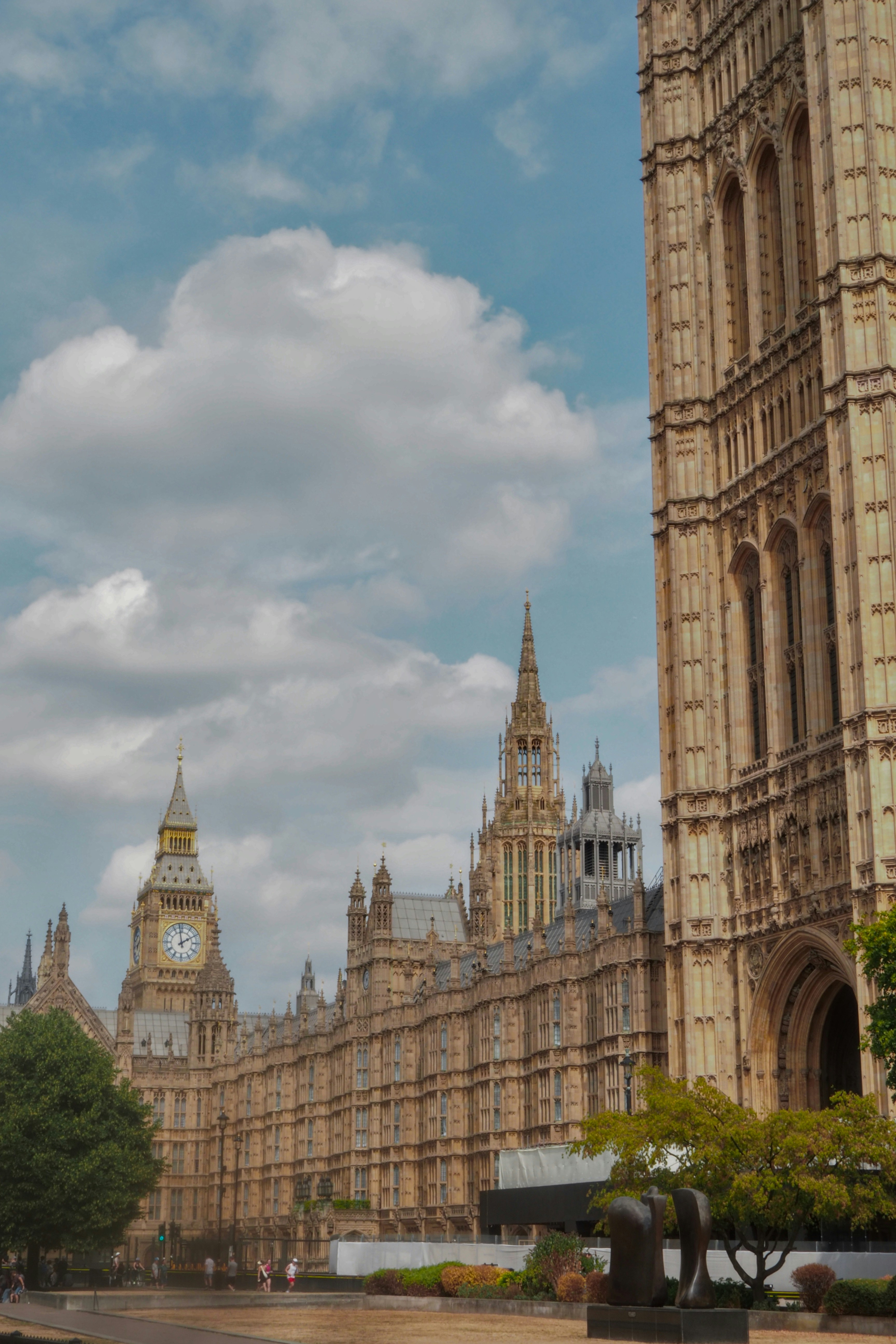 London Calling: The Palace of Westminster in Panorama