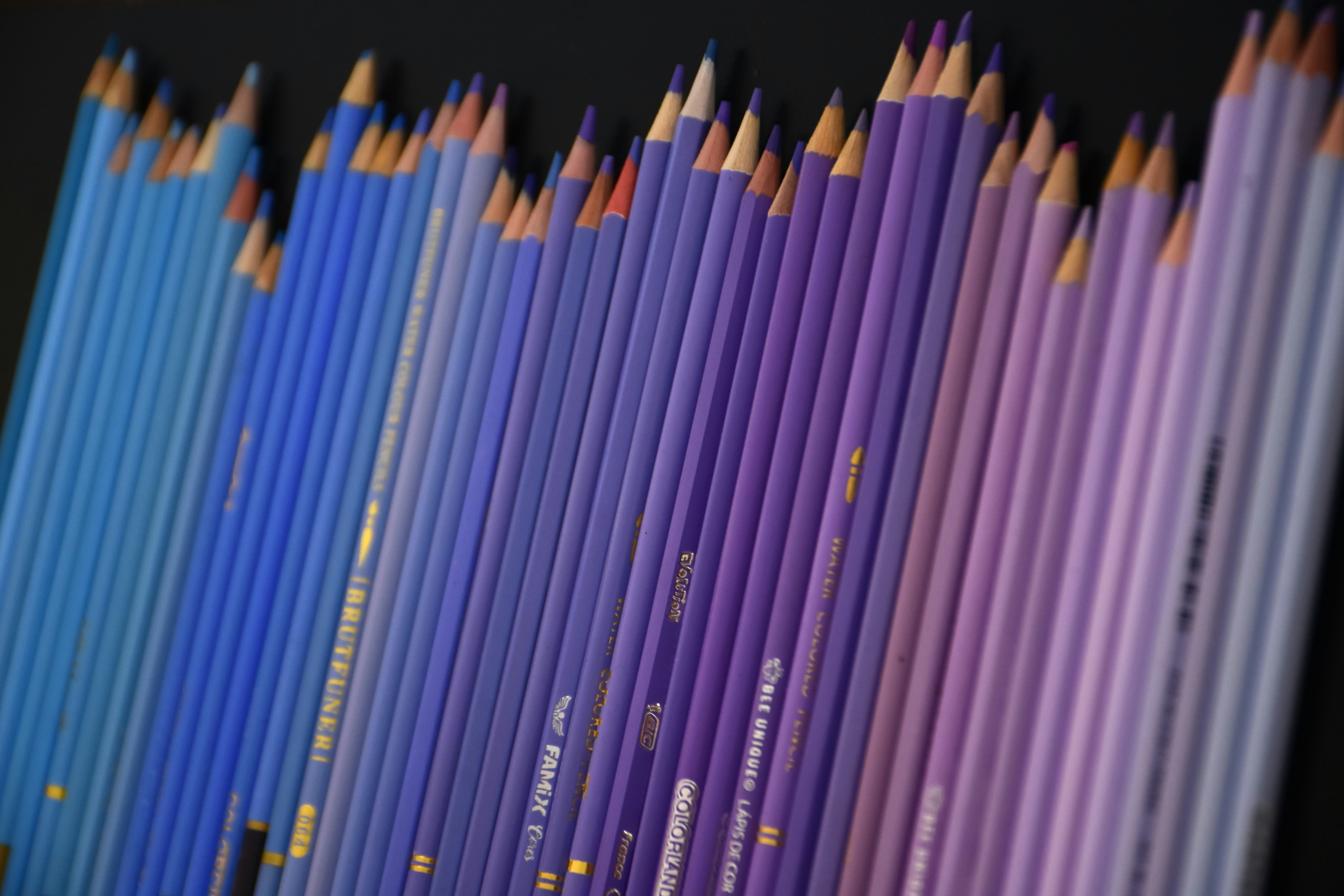 Chromatic Pencils: A Row of Prism-Soft Hues in Focus