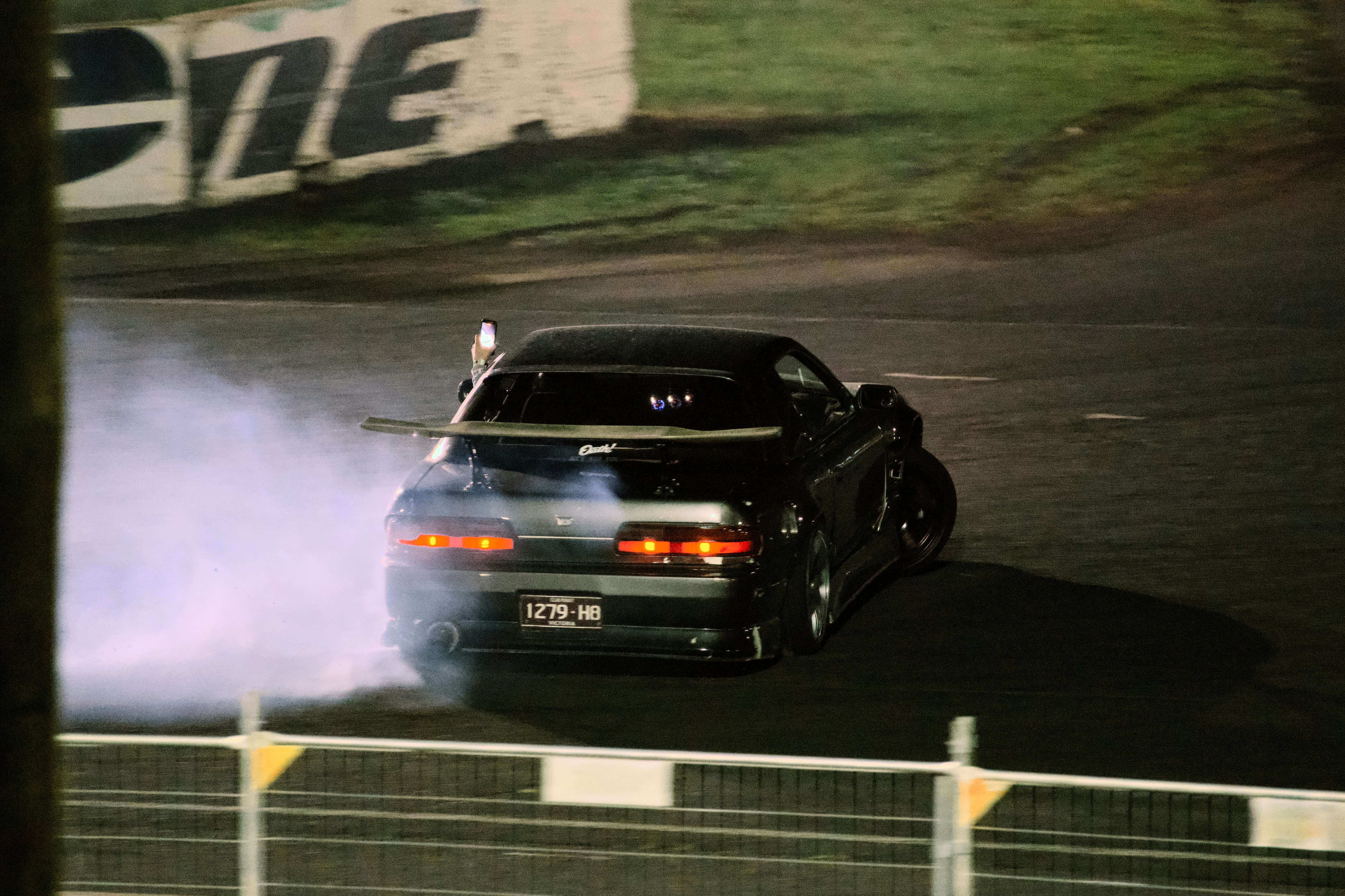Smoke and Speed: Night Drift Round the Bend