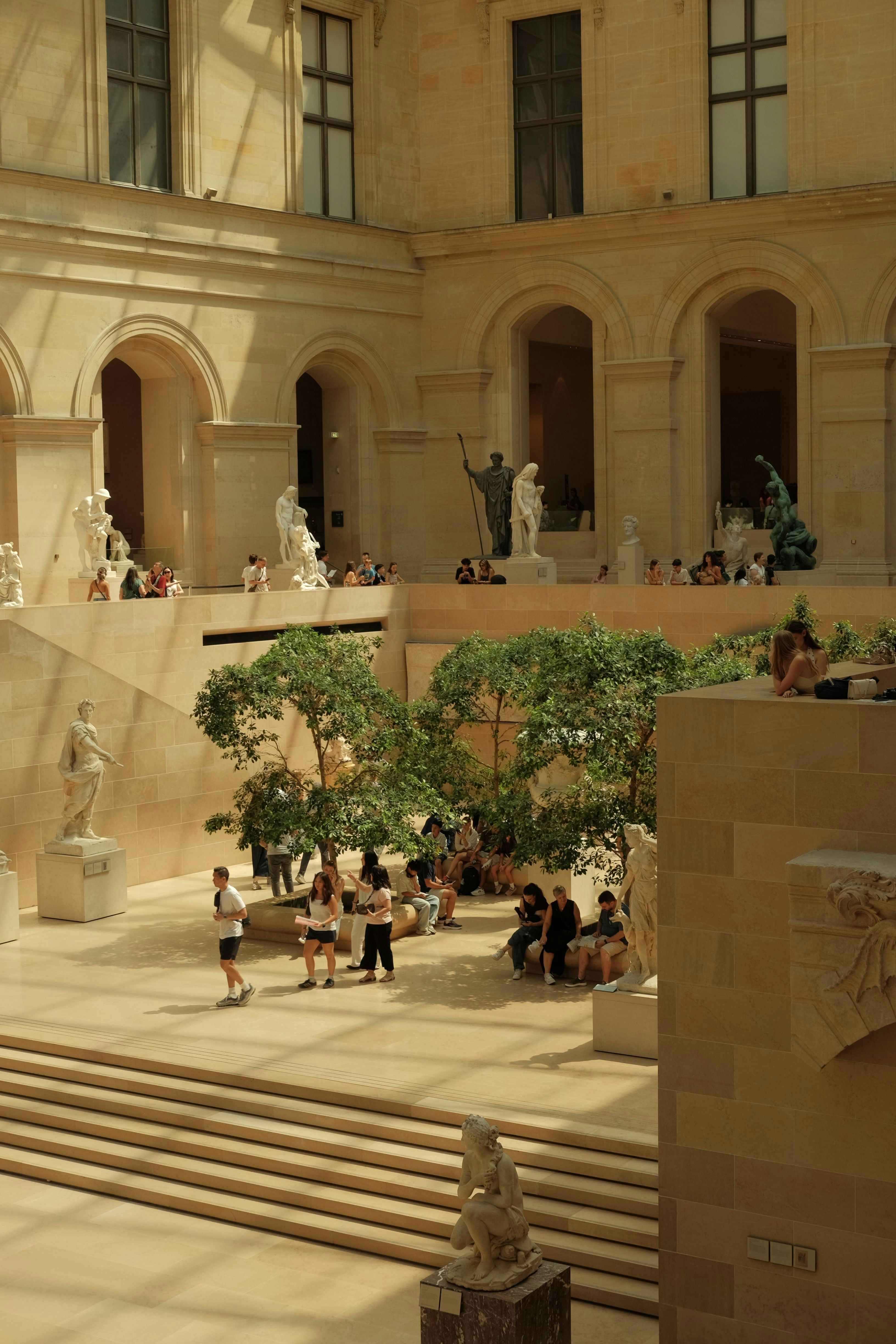Sunlit Courtyard of Sculpted Echoes