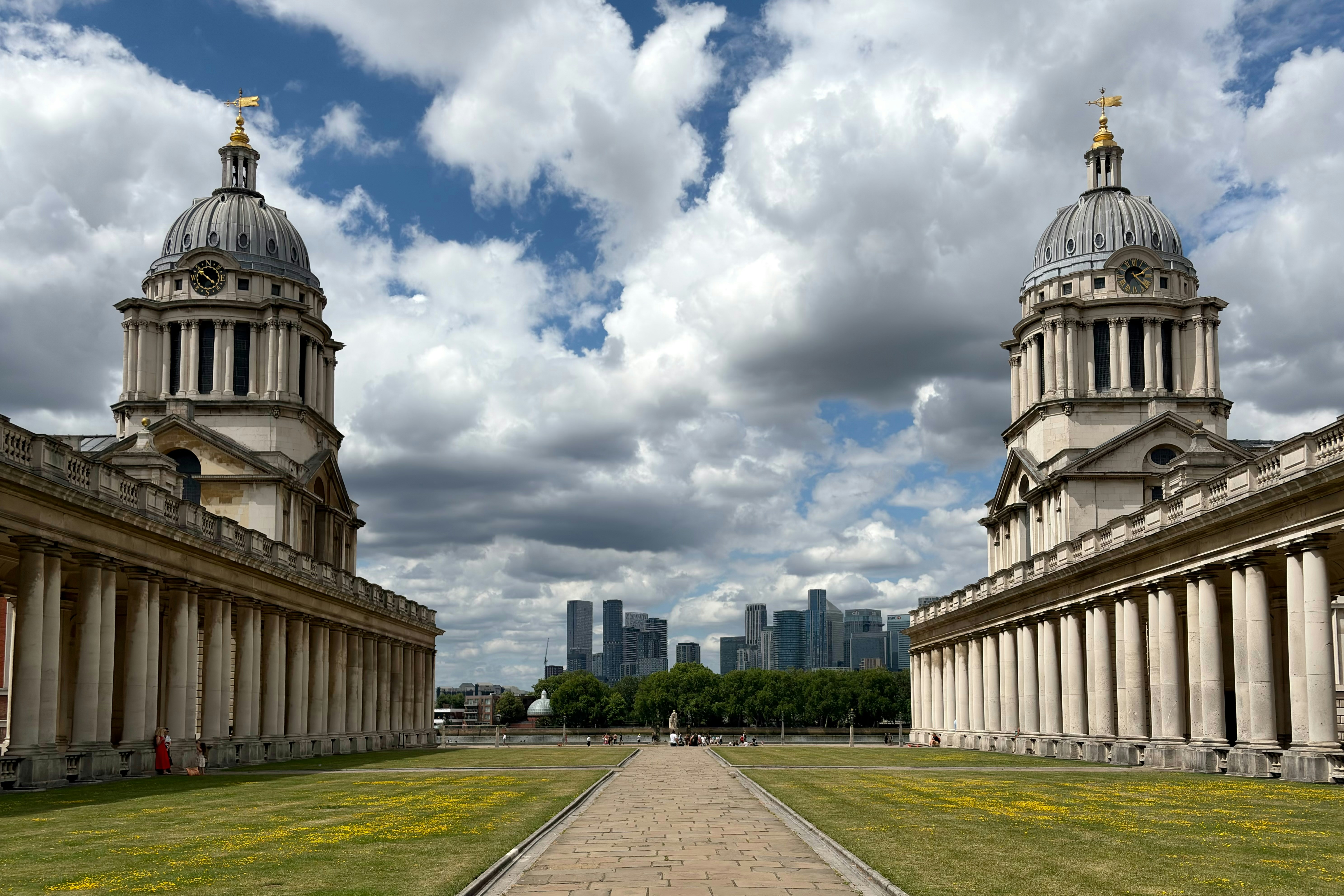Whispering Avenues Between Neoclassical Domes