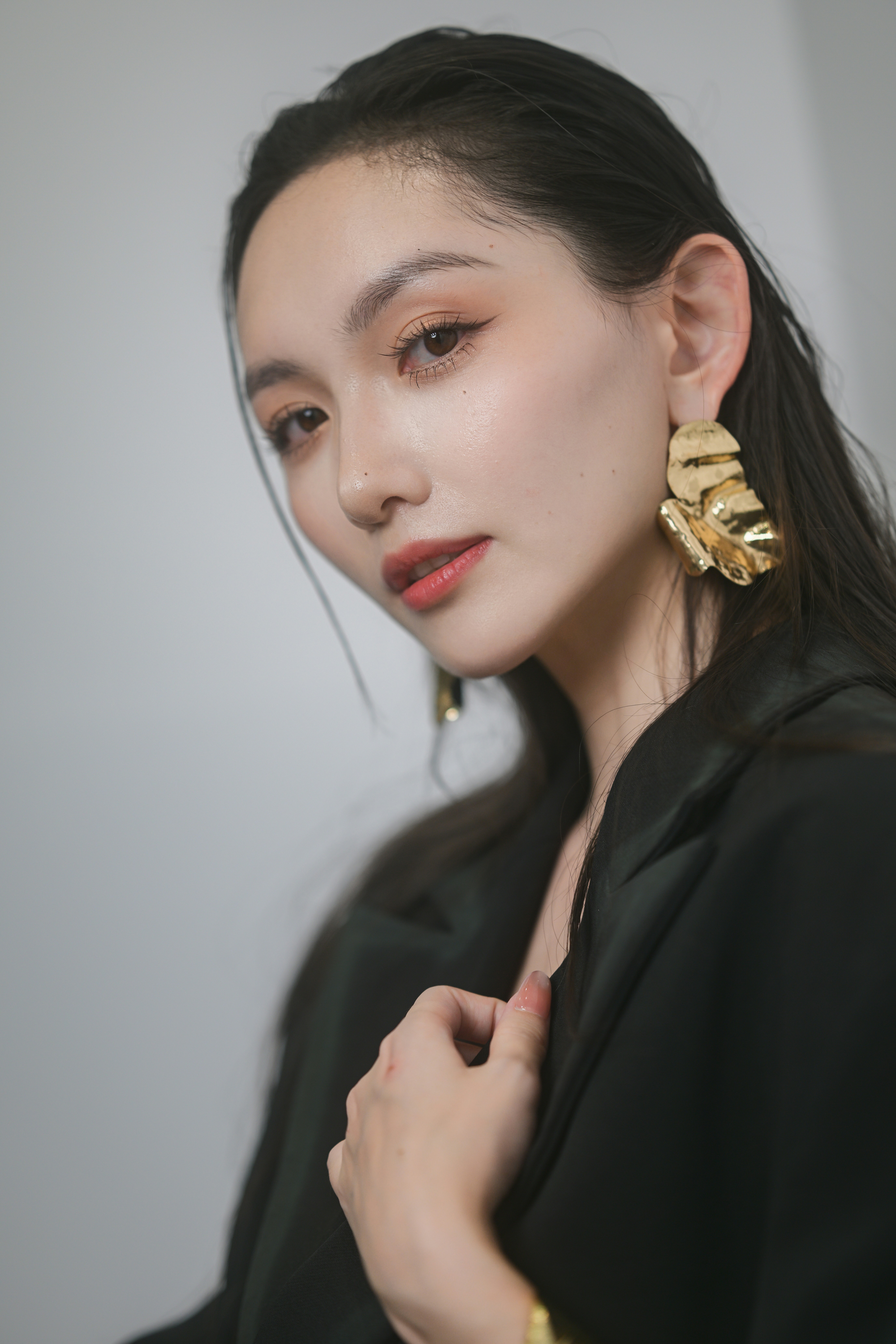Golden Echo: Portrait of Confidence with Bold Accessories