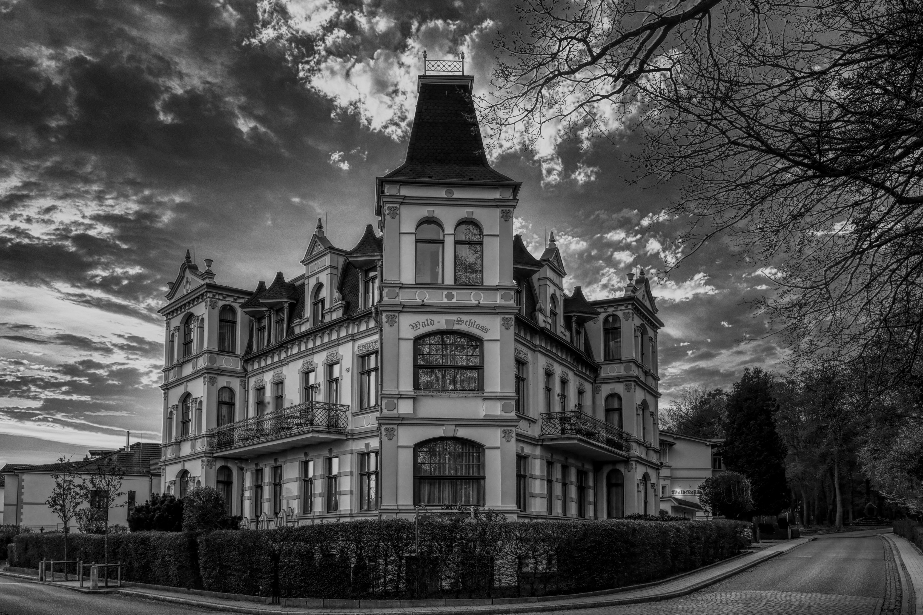 Castle on a Quiet Street: A Monochrome Manor in Twilight