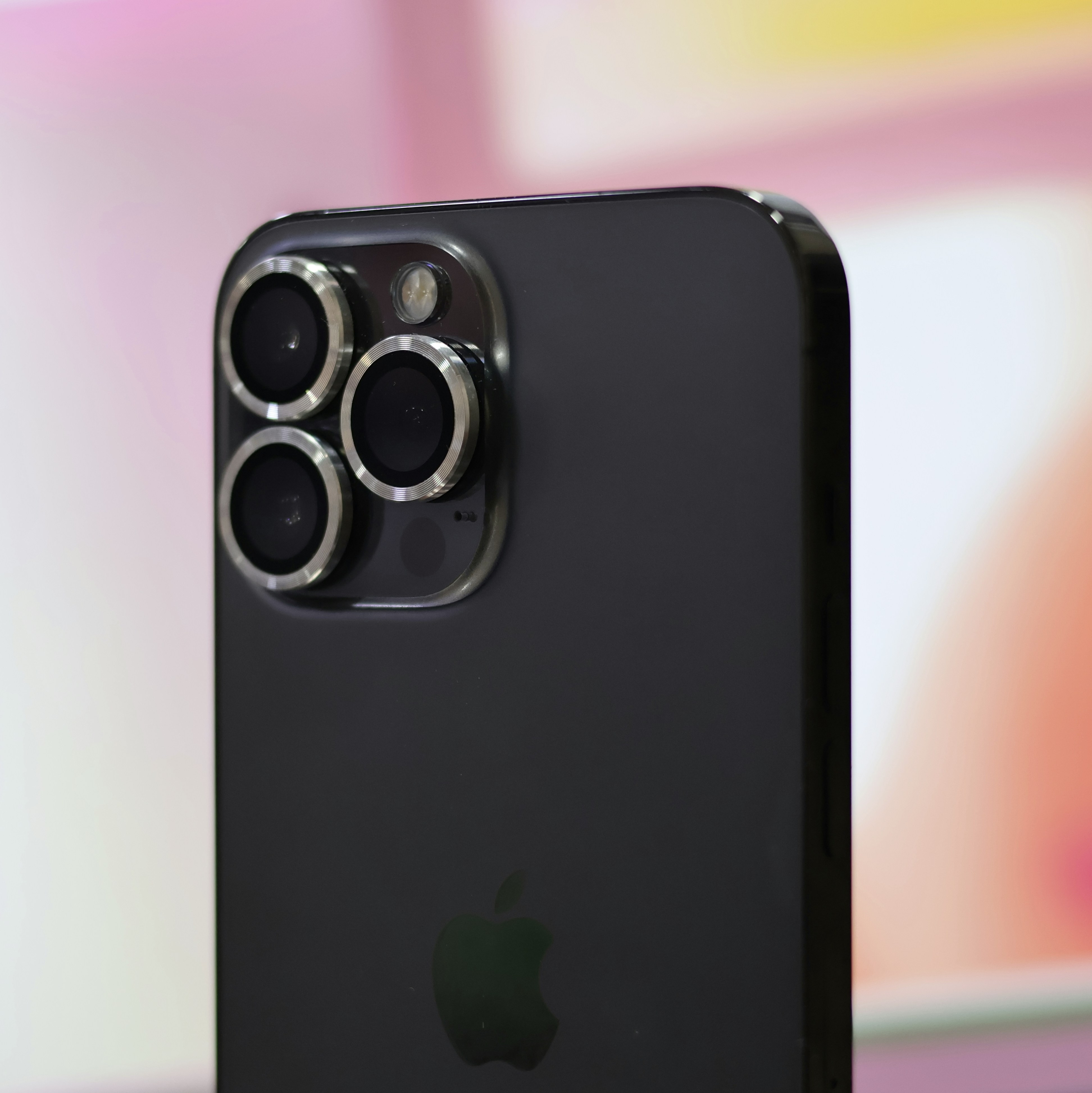 Triple Aperture: The iPhone Prime Lenses in Focus
