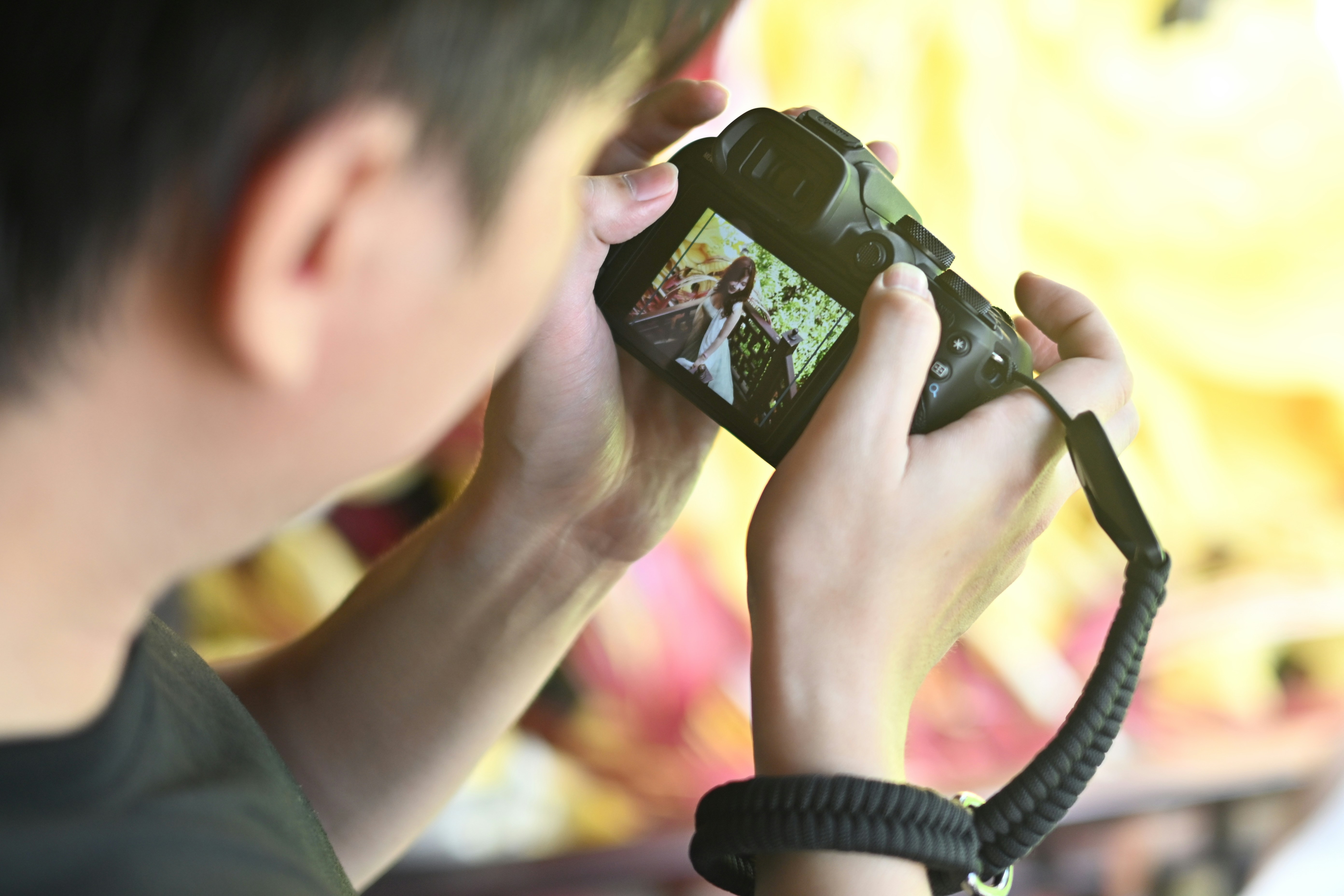 Through the Viewfinder: A Close-Up Portrait in the Lens