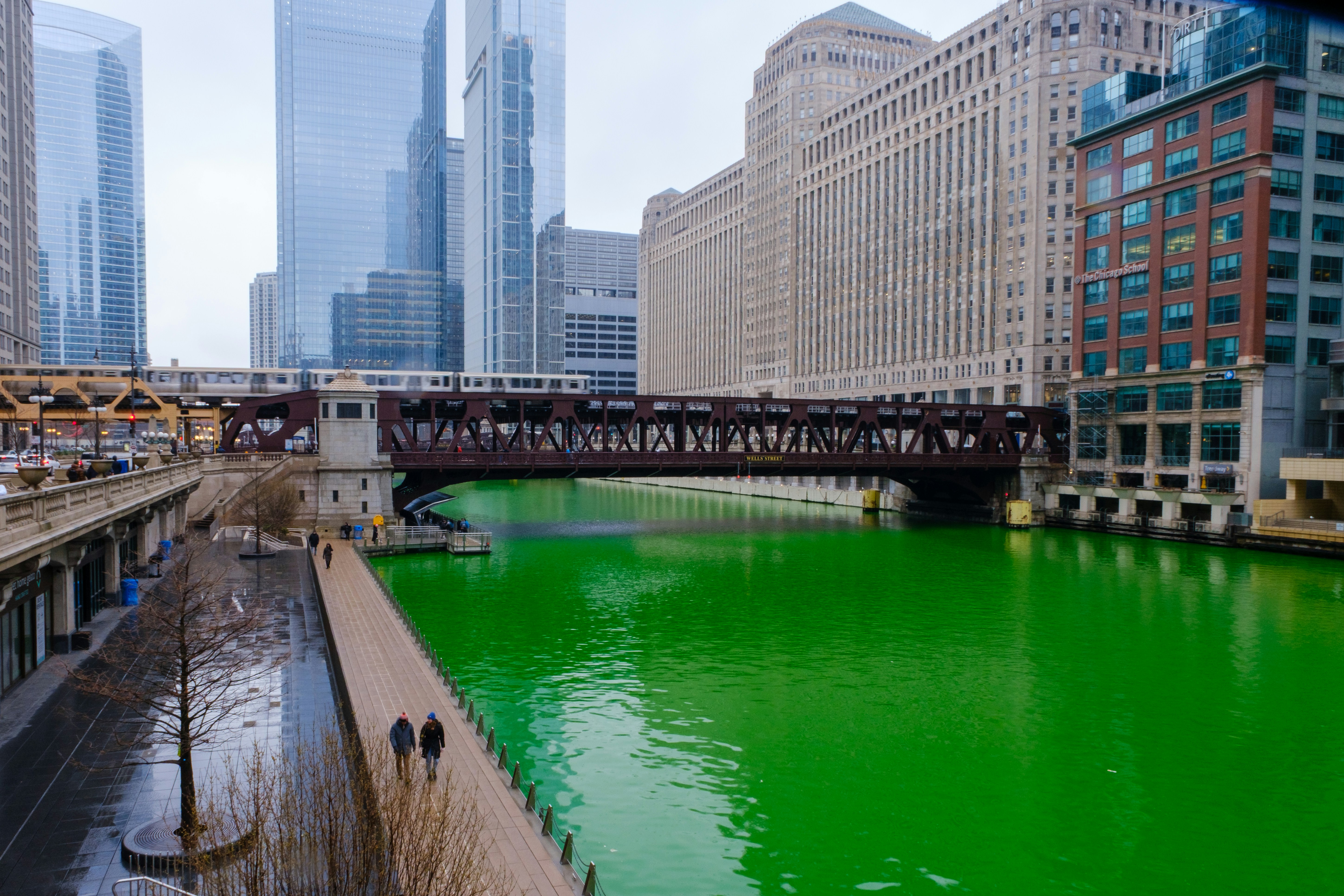 Green River, Concrete Canals: Cityscape by the River