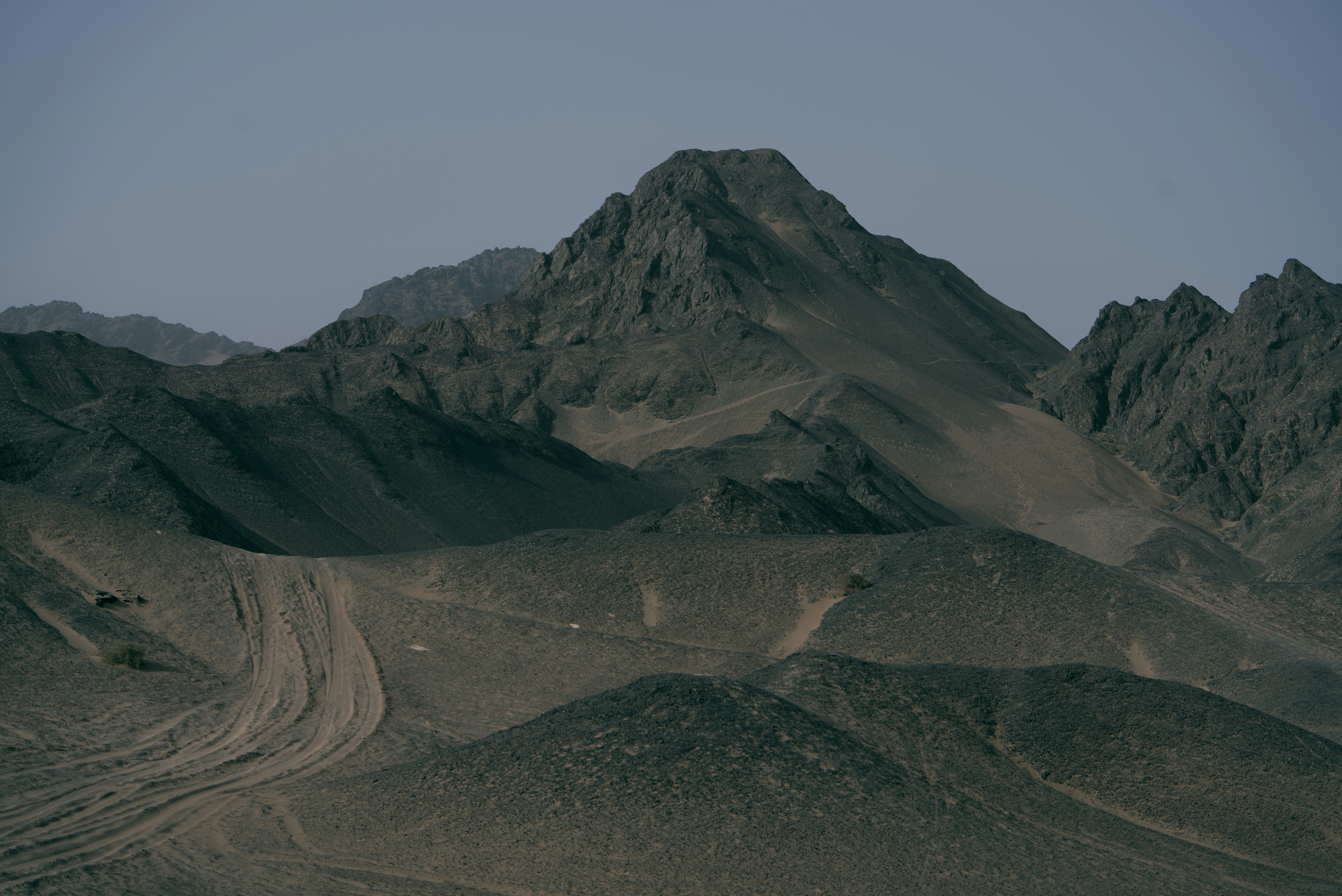 Desert Peaks Beneath a Quiet Sky
