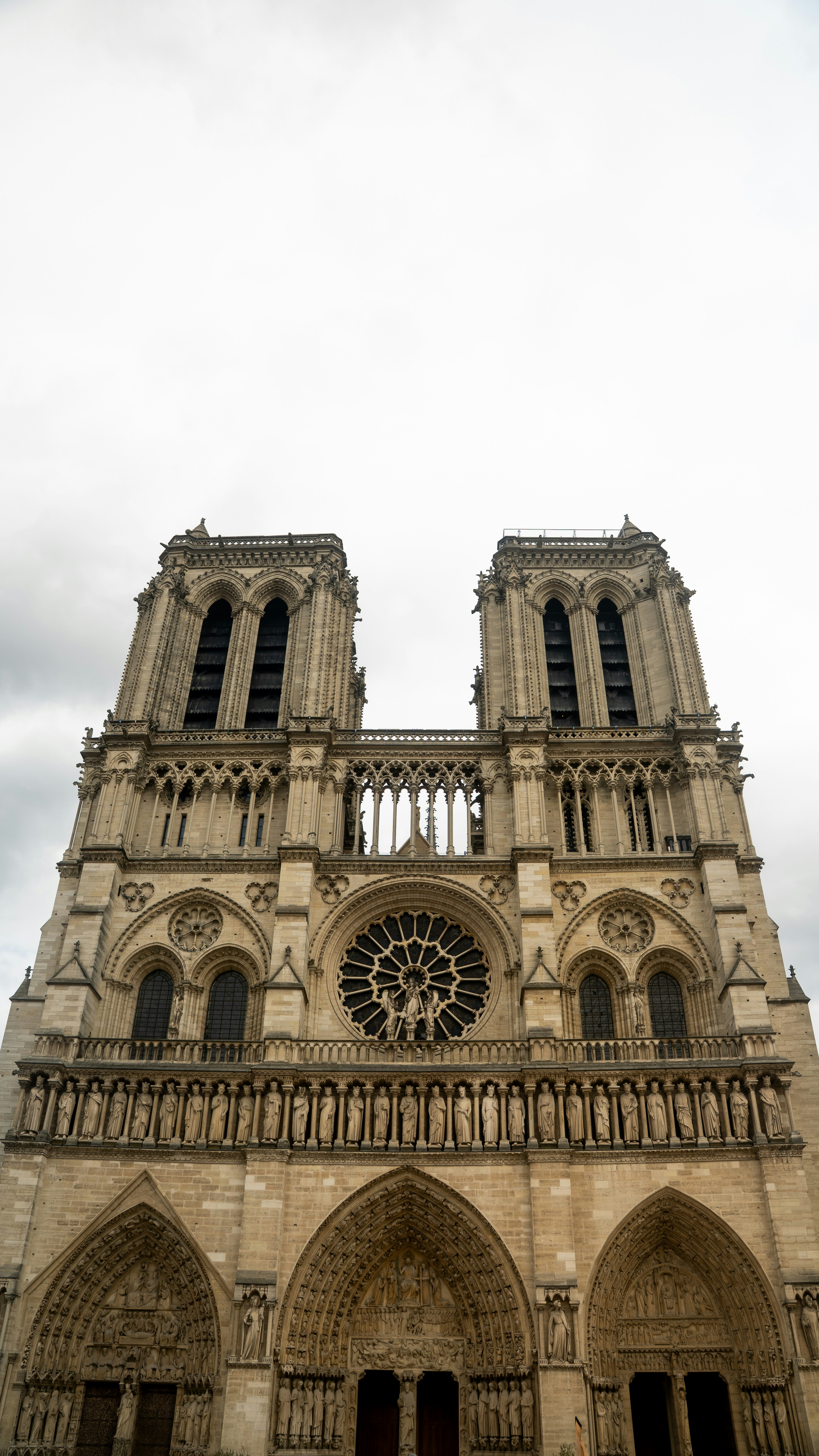 Notre-Dame Cathedral: Symmetry of Stone and Time