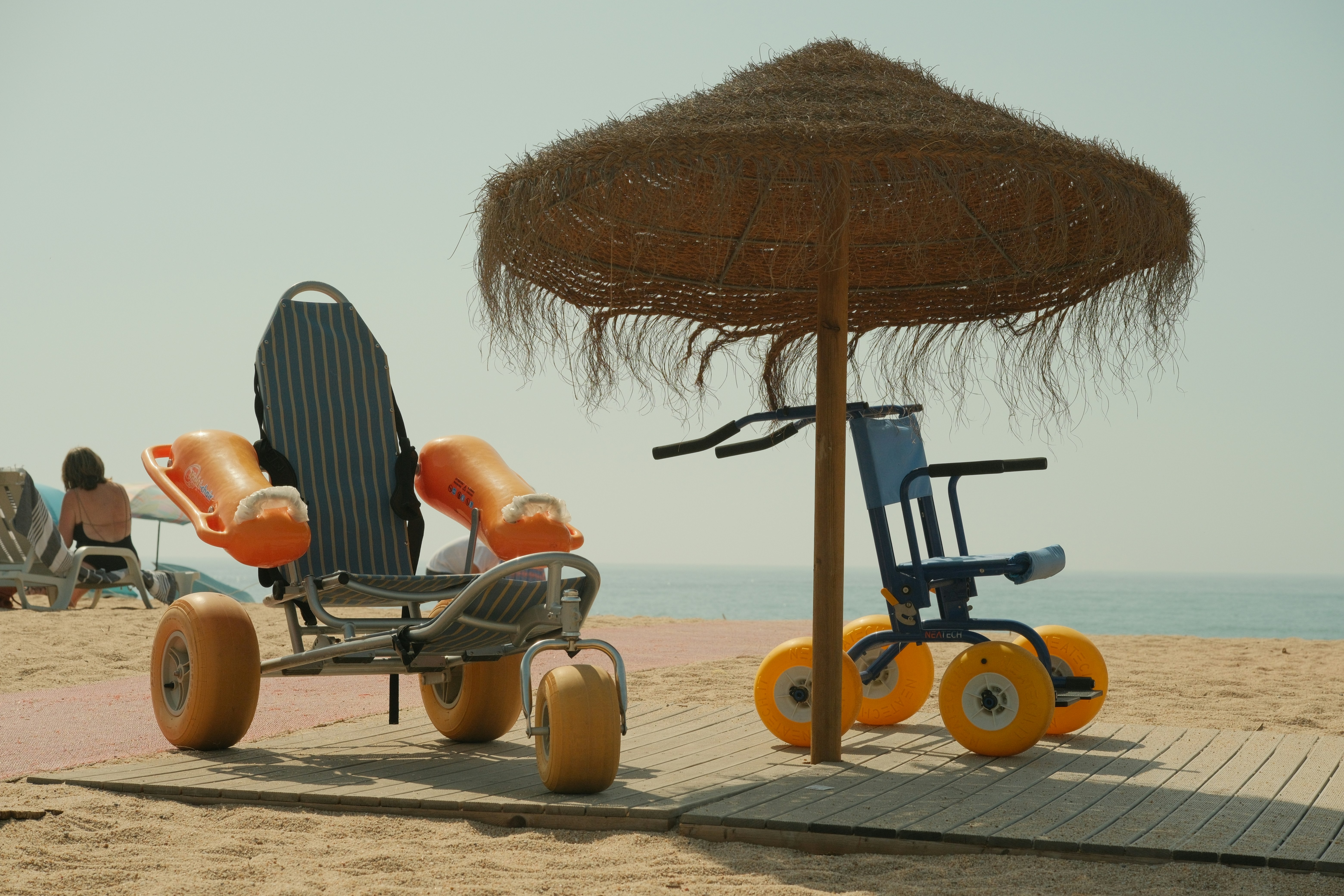 Beachside Sandbox: Hover-Volleyball of Colorful Riders