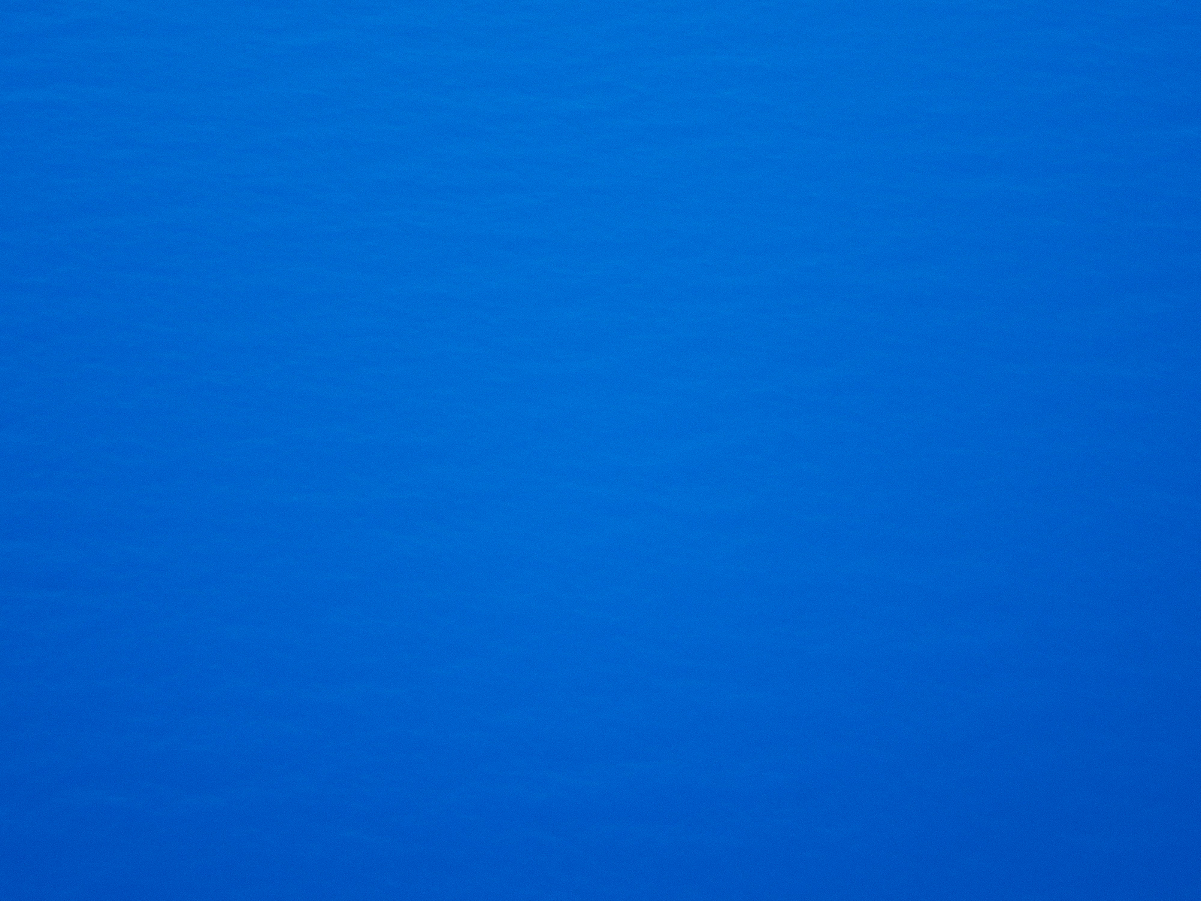 Monochrome Ocean: A Minimal Blue Field