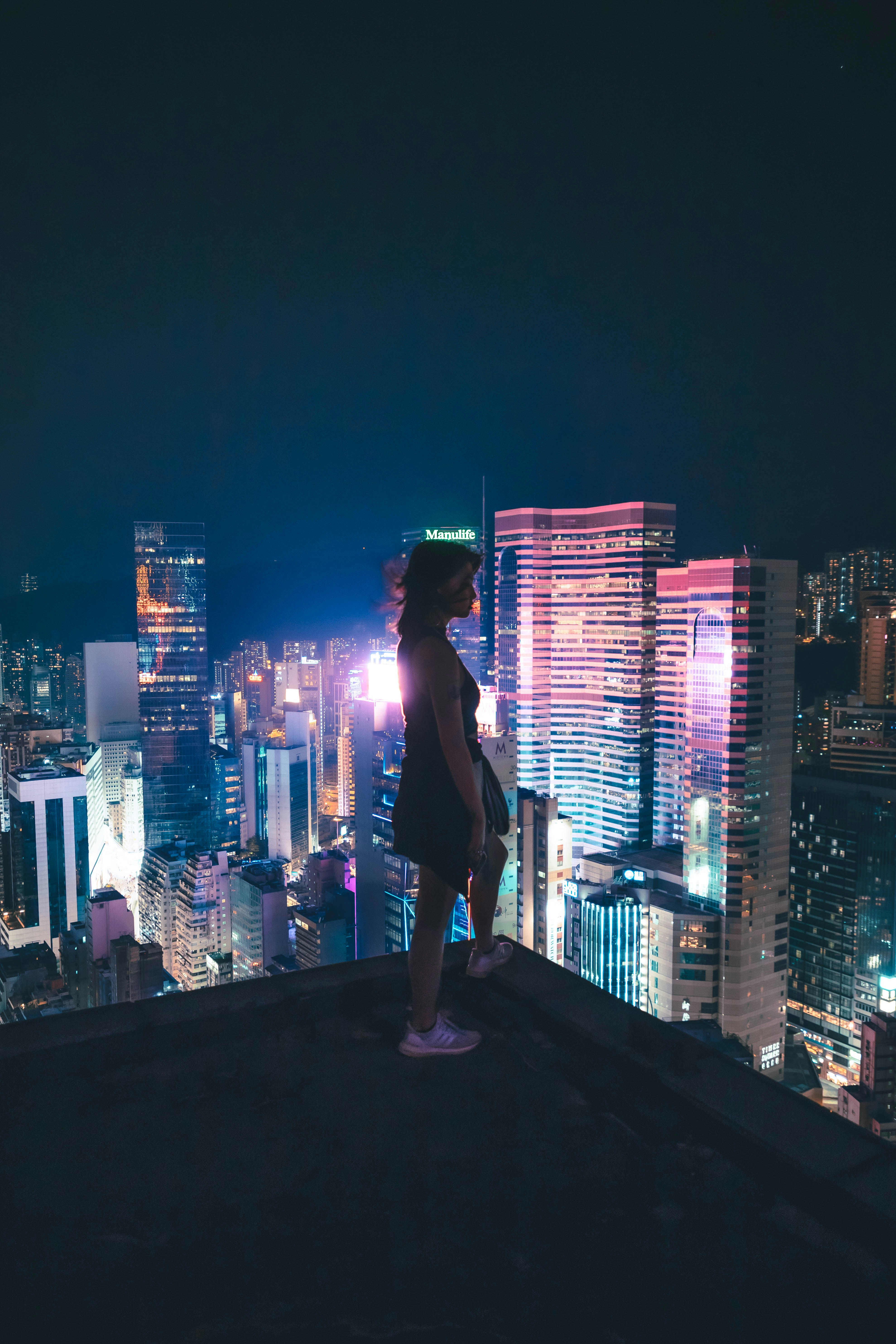Nightbound Skyline: A Silhouette on the Edge of Neon