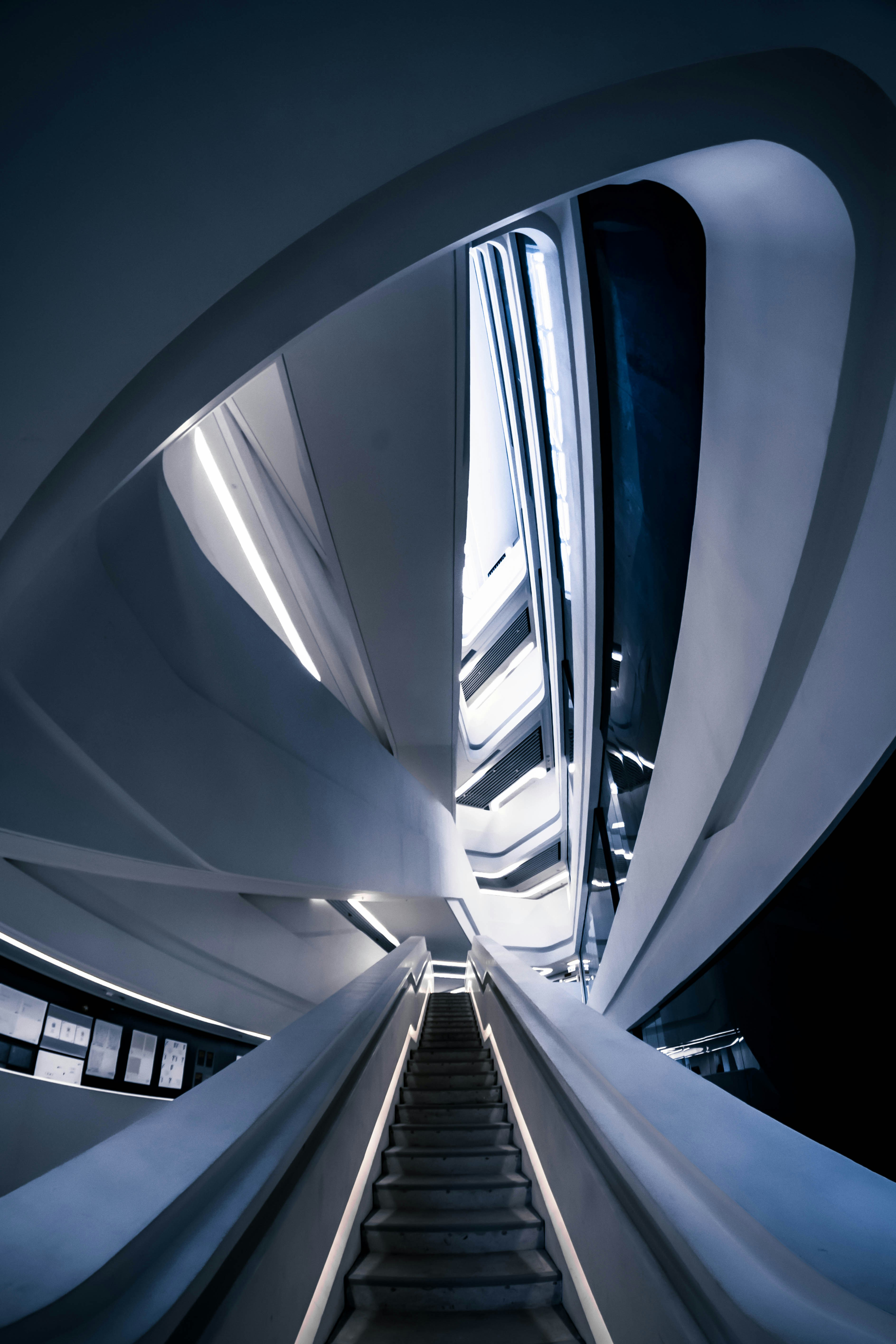 Spiral Staircase Convergence: A Geometric Ascent through Cylindrical Light