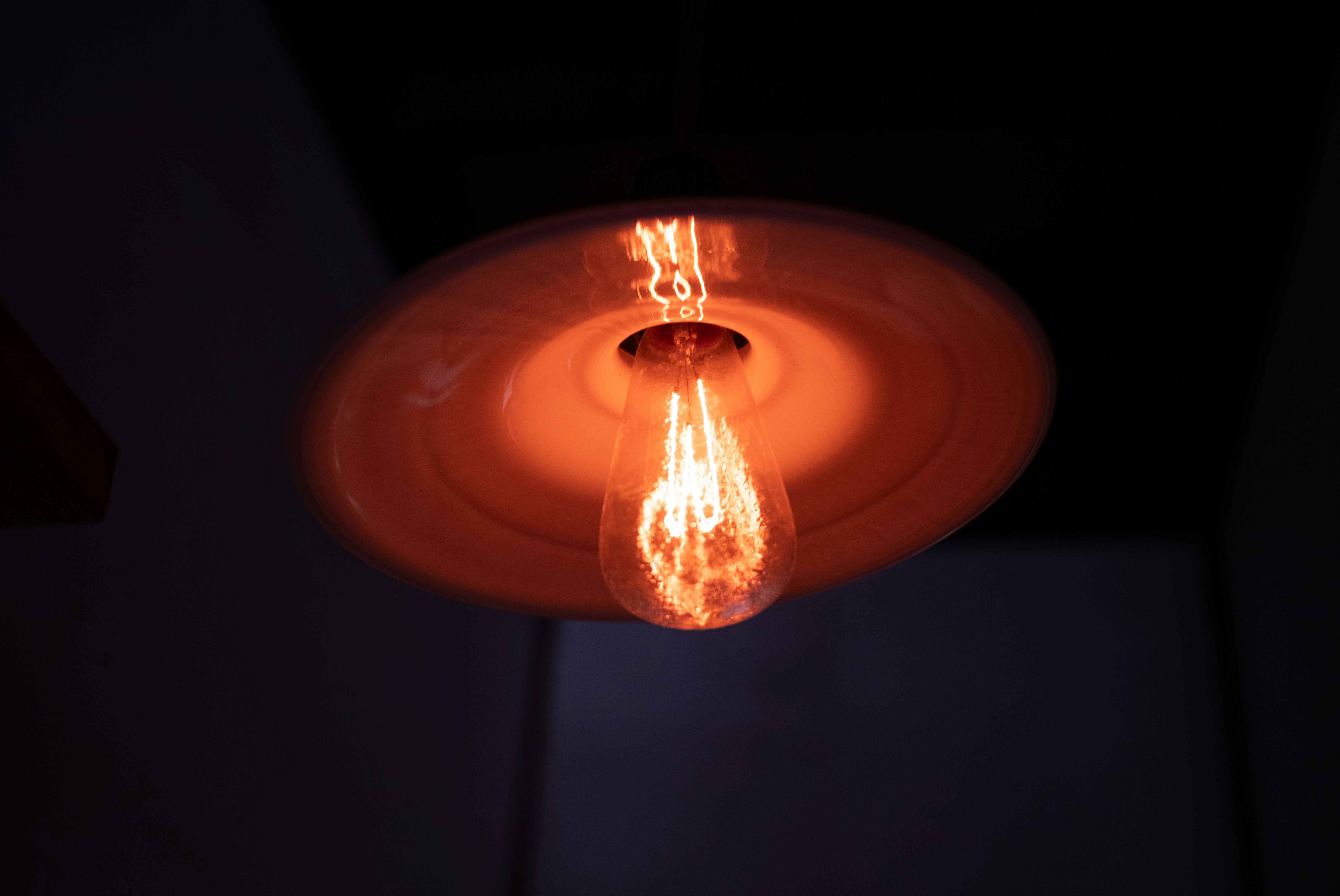 Glowing Edison: A Pendant of Warm Light in a Dark Room