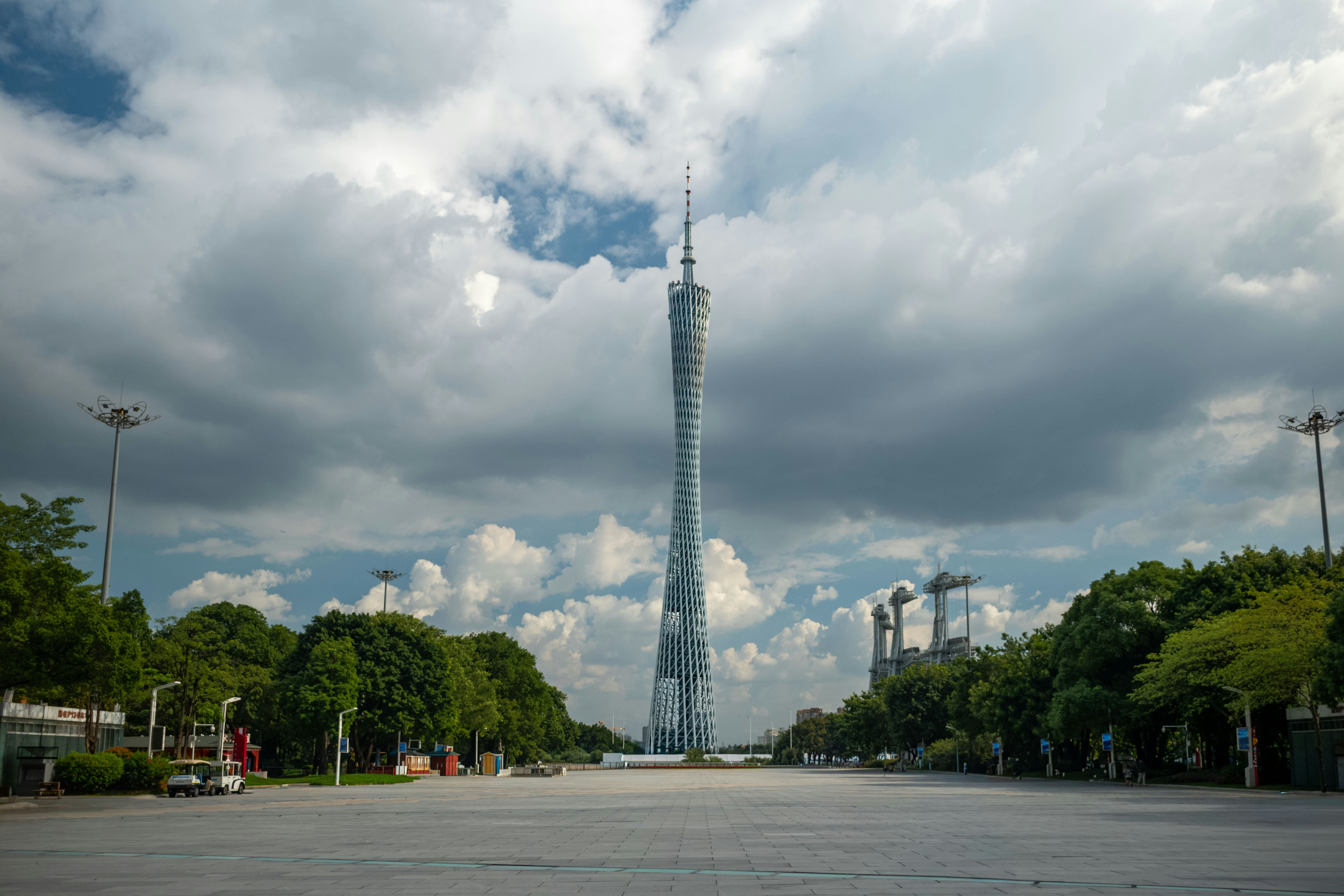 Vertical Icon: A Tower Rises over an Empty Plaza